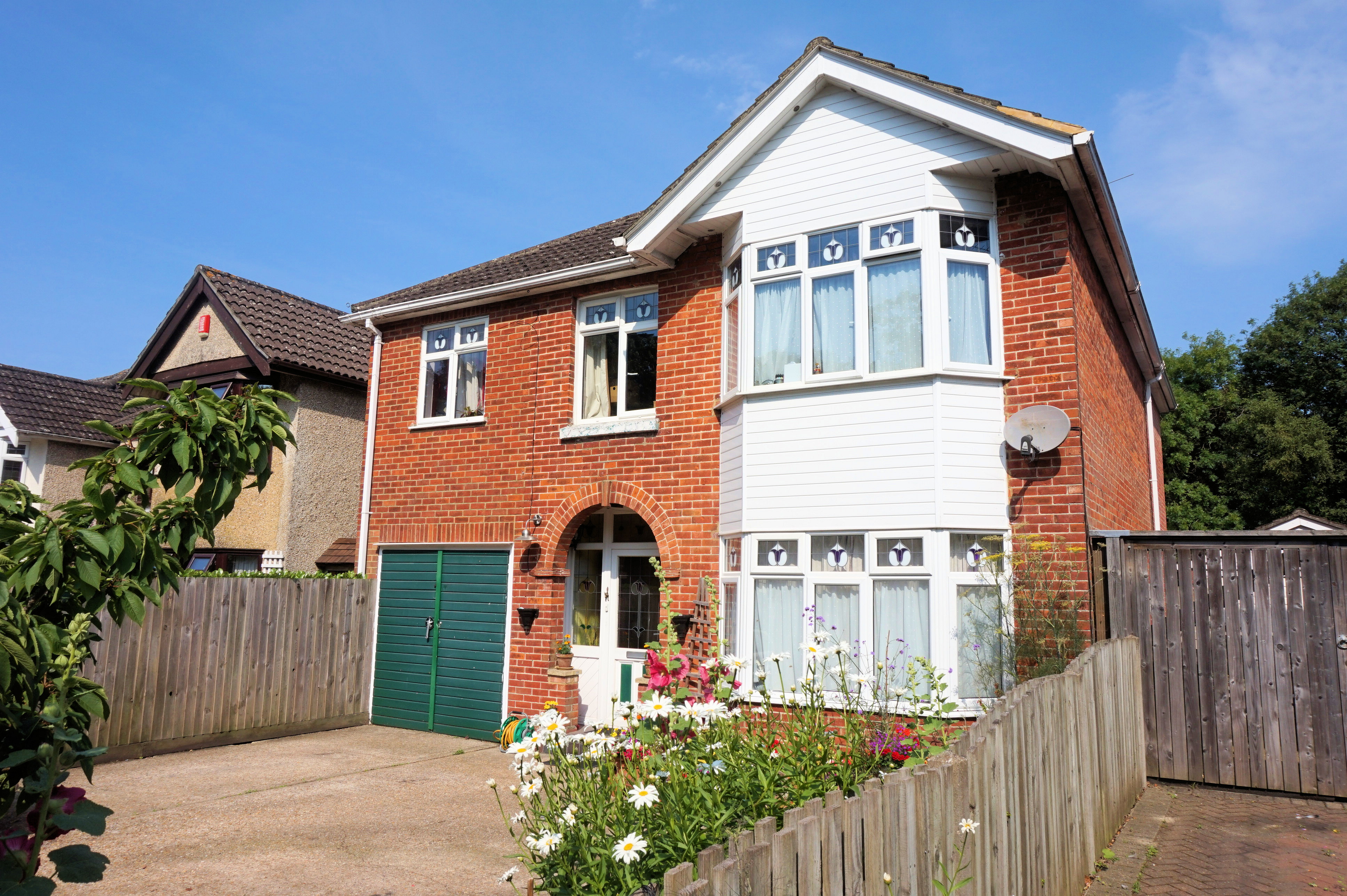 5 bedroom detached house for sale in Peartree Avenue, Bitterne ...