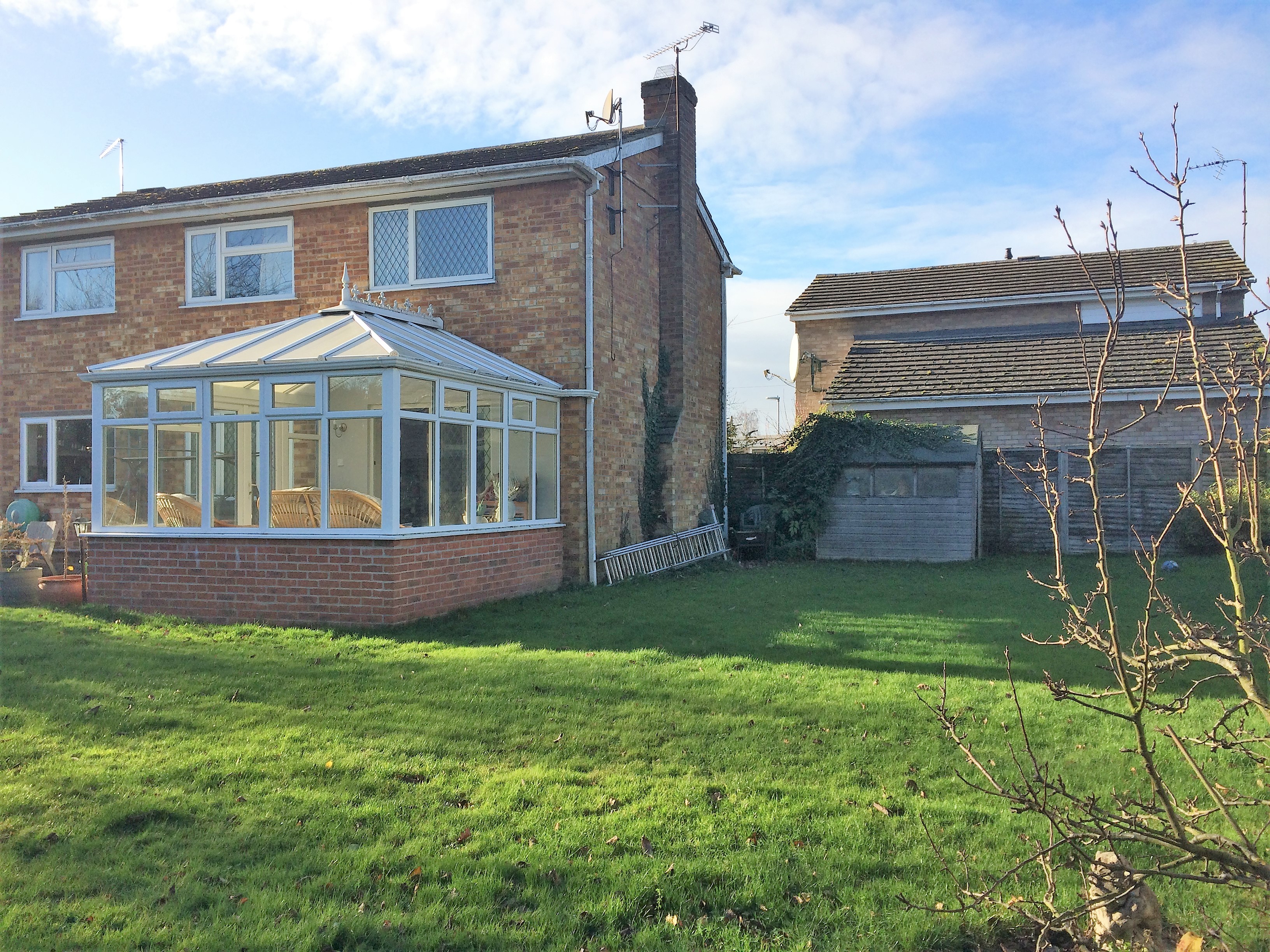 4 bedroom detached house for sale in Greenfields, Earith, PE28 3QH