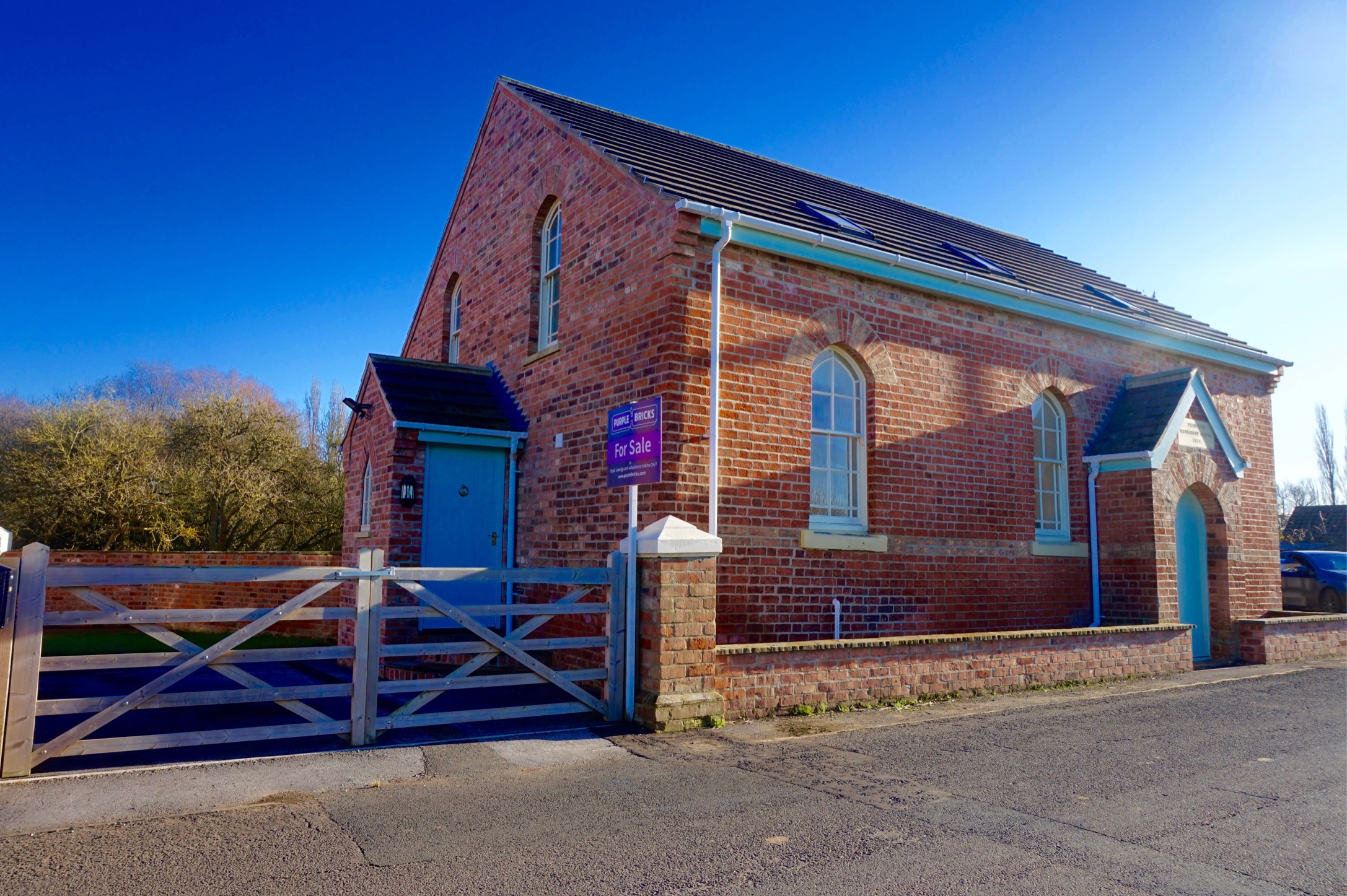 3 bedroom character property for sale in High Street, East butterwick ...