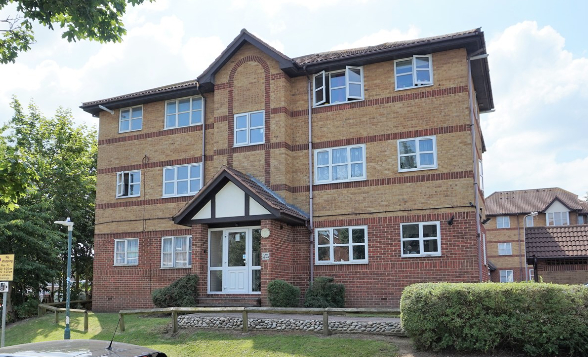 1 bedroom flat for sale in St. Edmunds Road, Dartford, DA1 5ND