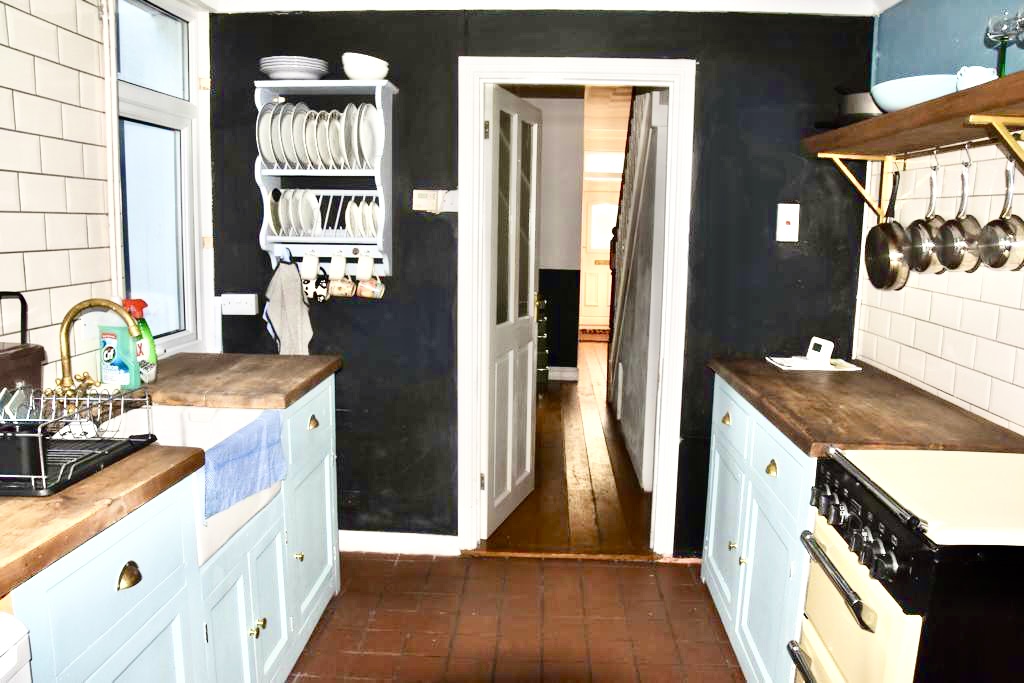 2 bedroom terraced house for sale in Pearl Street, Cardiff, CF24 1PL