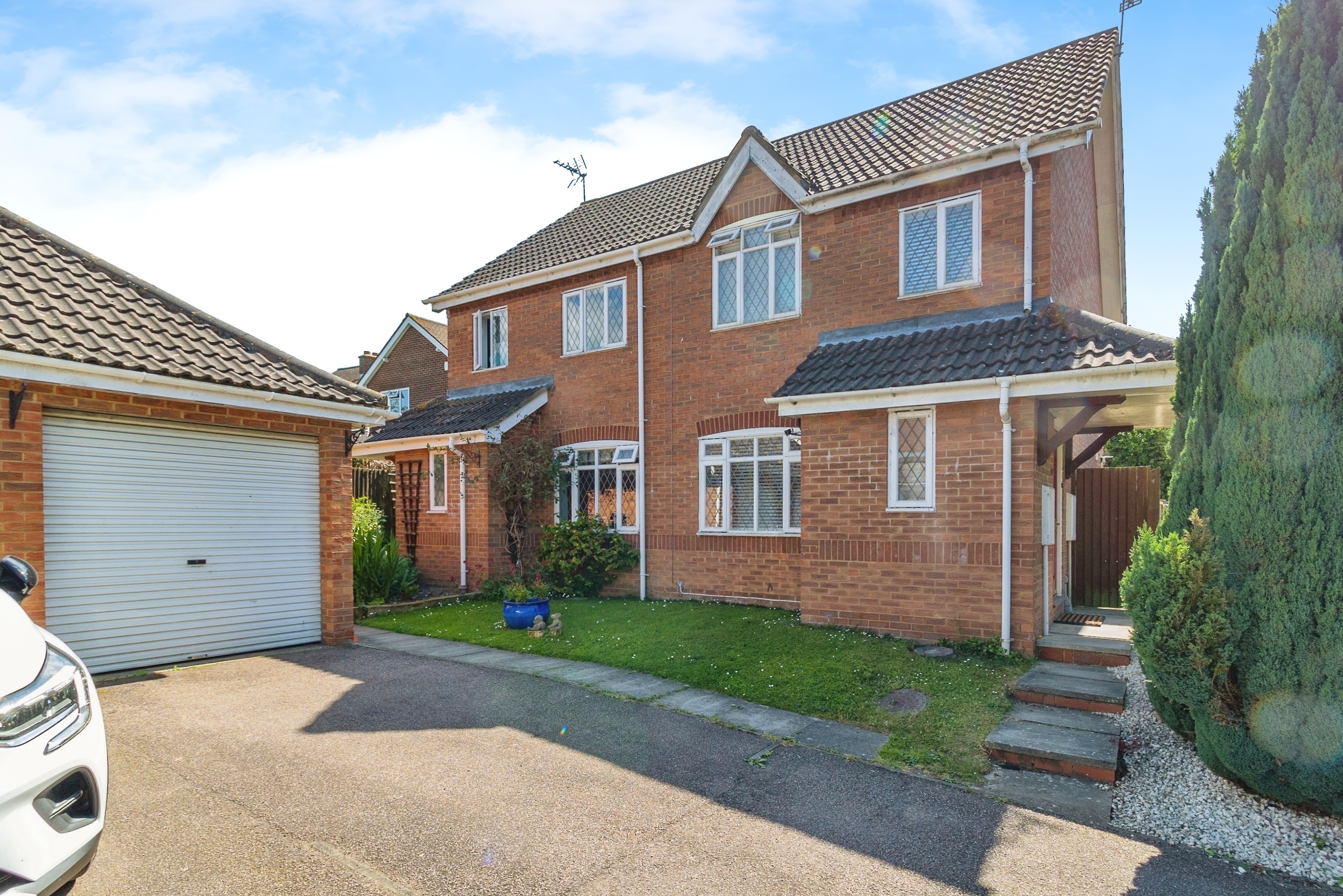 3 bedroom semi-detached house for sale in Bye Road, Lidlington, Bedford ...