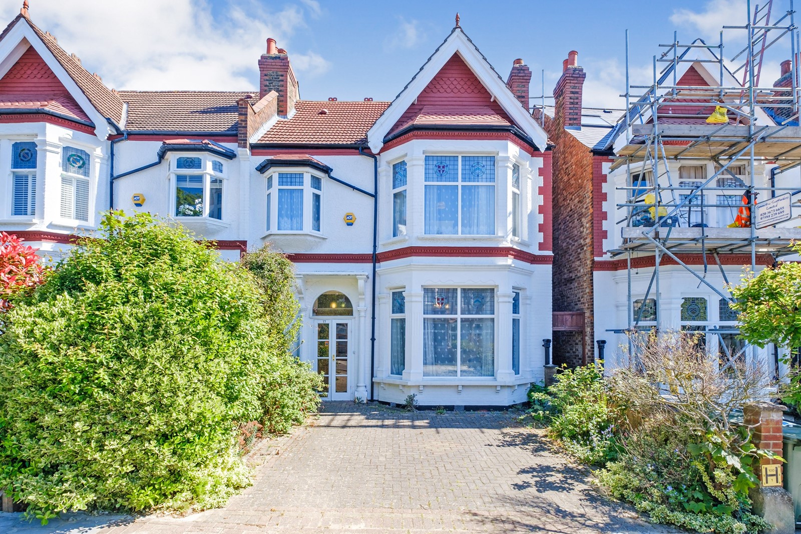 5 bedroom semi-detached house for sale in Fontaine Road, Streatham ...