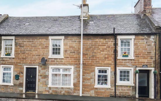 2 bedroom flat for sale in Front Street, Braco, FK15 9PX
