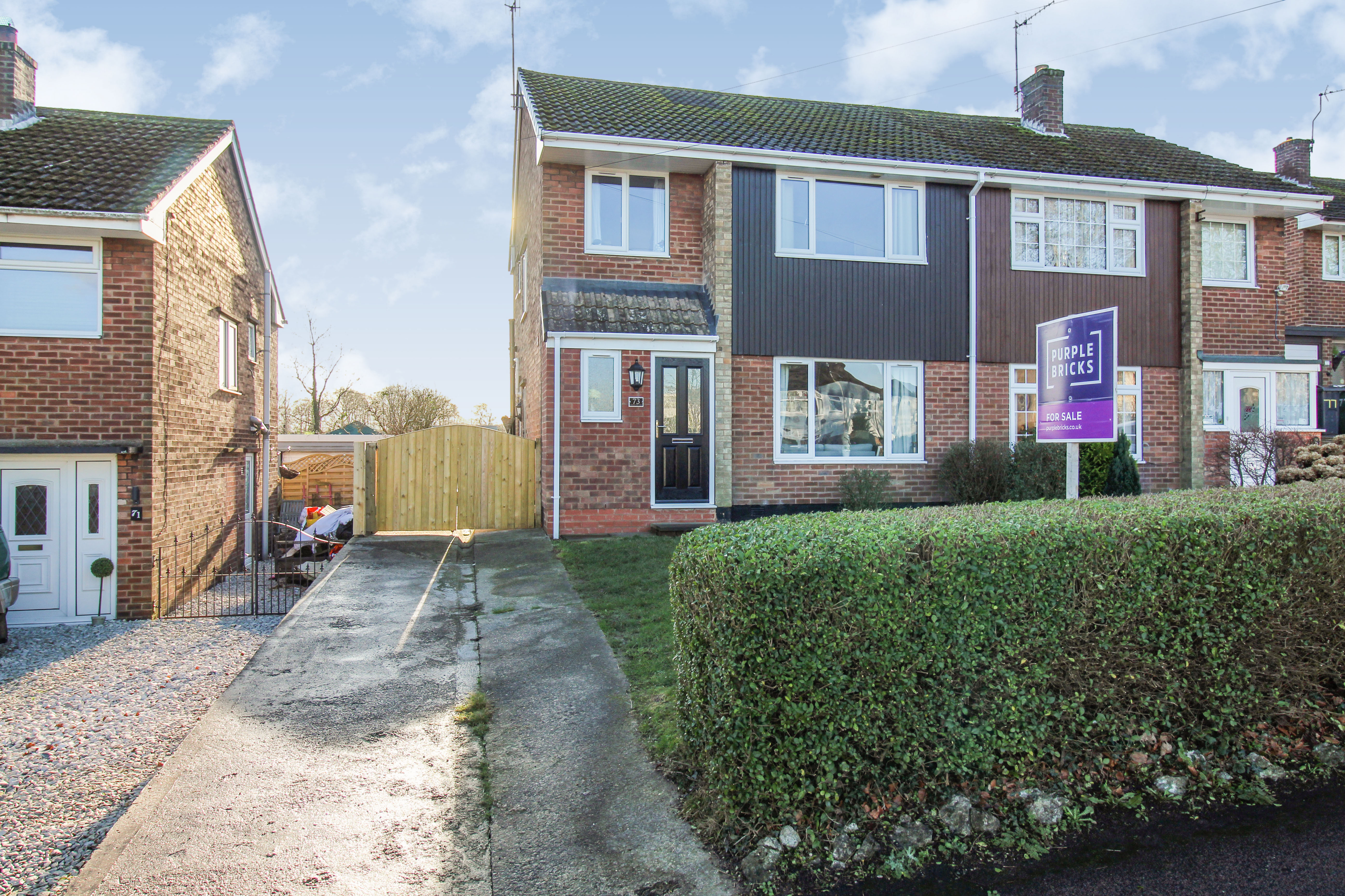 3 bedroom semi-detached house for sale in Station New Road, Tupton, S42 6DD