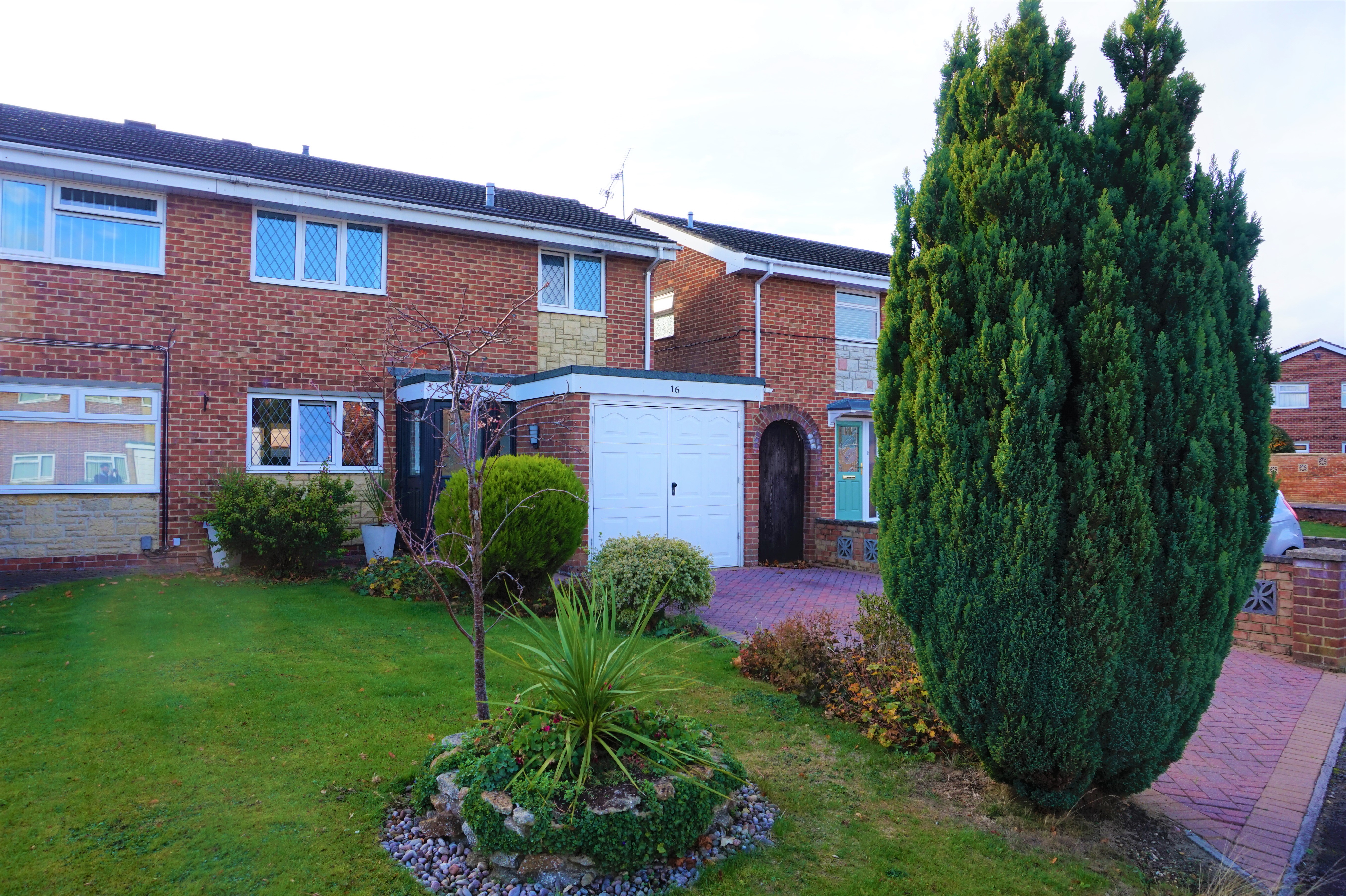 3 bedroom semi-detached house for sale in Elmore, Swindon, SN3 3TL