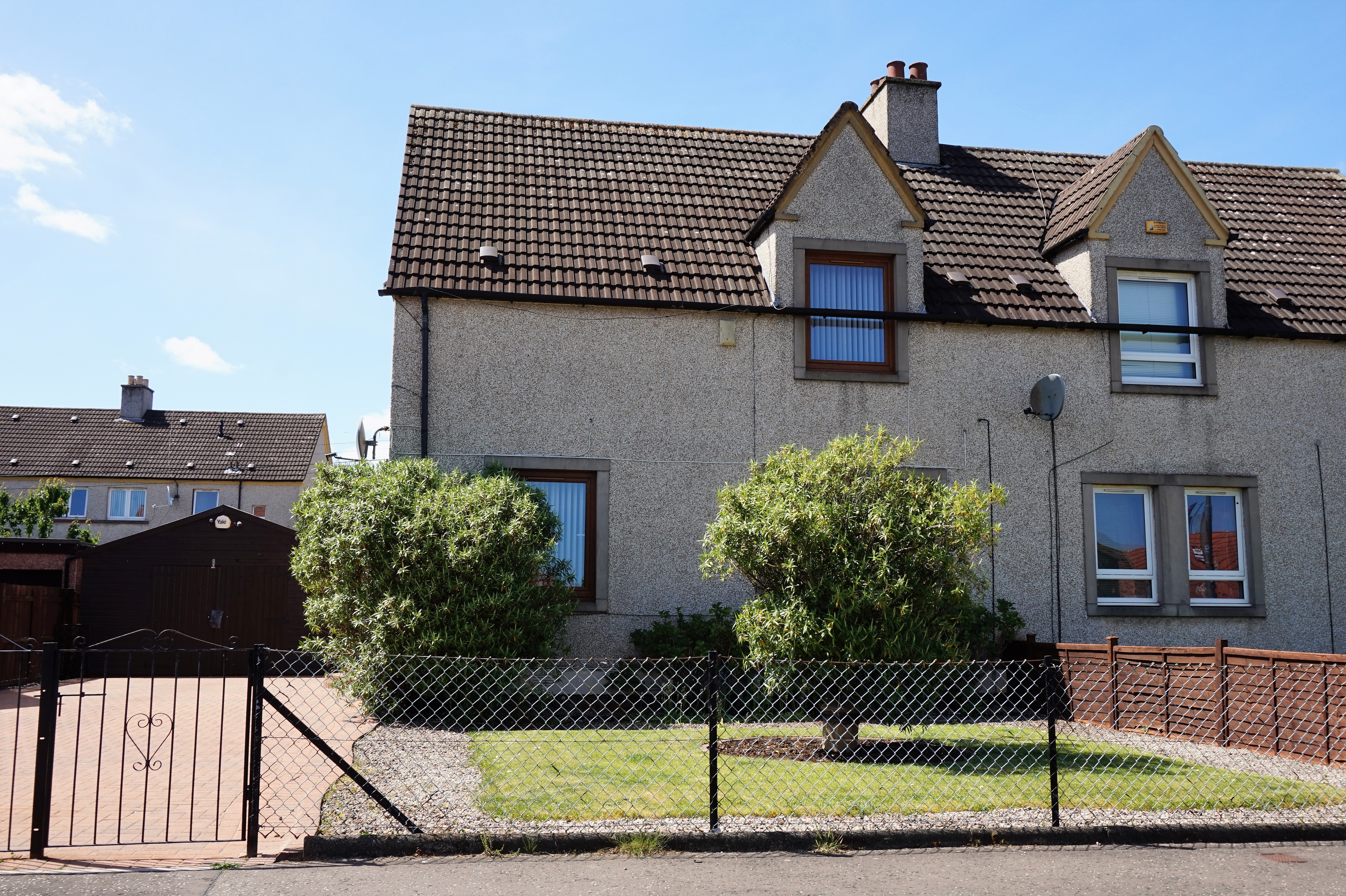 4 bedroom semi-detached house for sale in Methil Brae, Leven, KY8 2EX