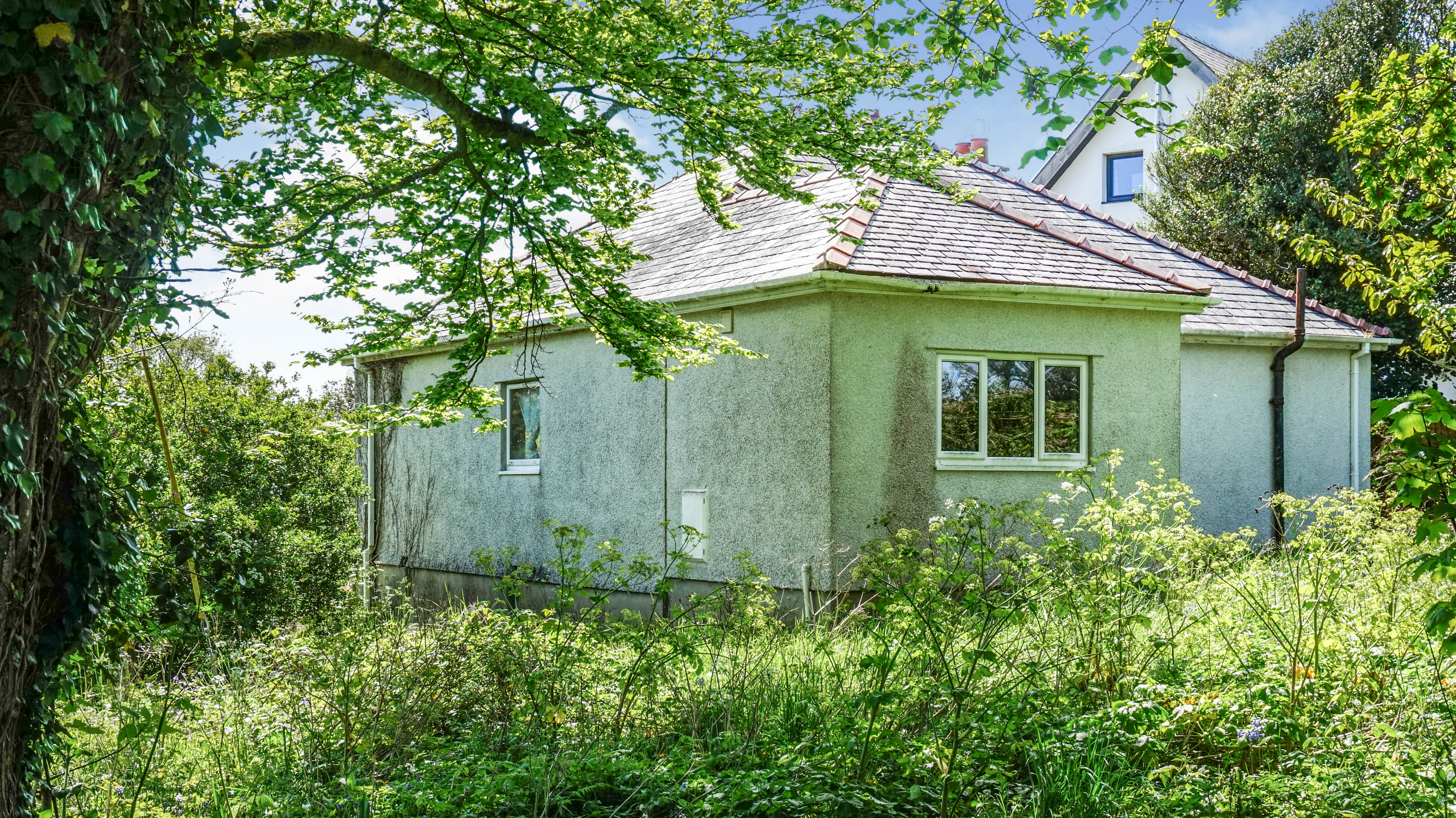 3 bedroom detached house for sale in Llanfaelog, Ty Croes, LL63 5TN