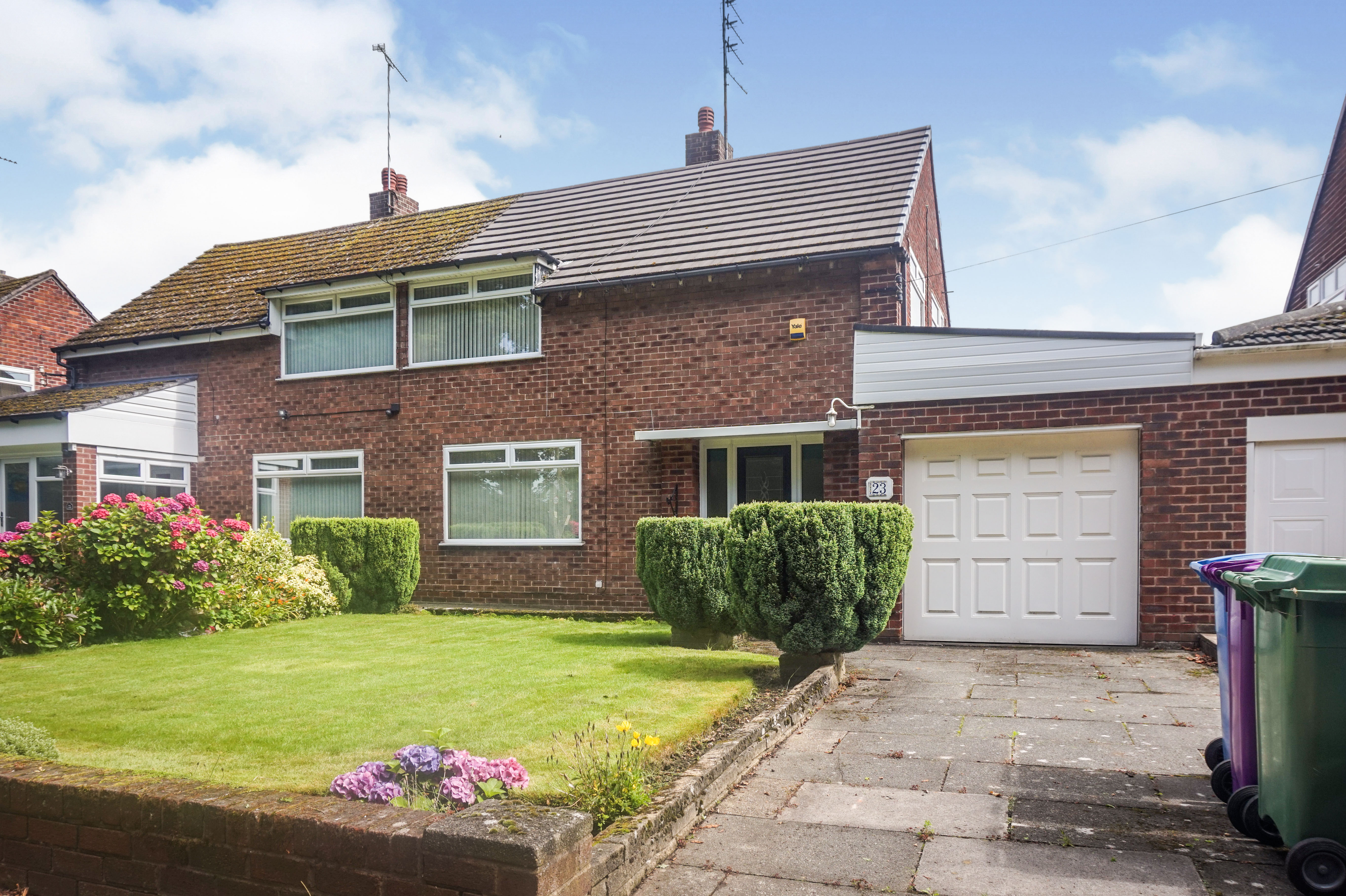 3 bedroom semi-detached house for sale in Hillfoot Road, Liverpool, L25 7UJ