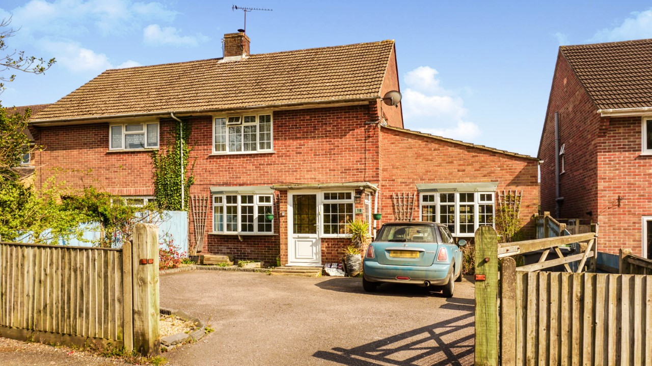 3 bedroom semi-detached house for sale in Heathlands, Southampton, SO32 2JD