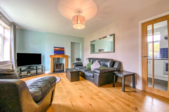 3 Bedroom Semi Detached House For Sale In Camborne Road Horfield Bs7 0dw