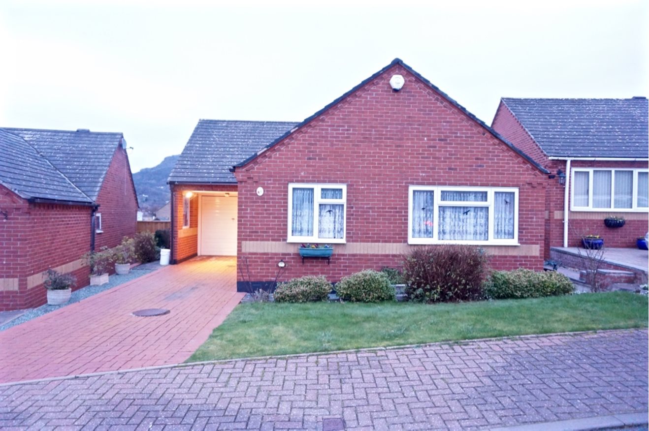 2 bedroom detached bungalow for sale in Parc Caradog, Trewern ...