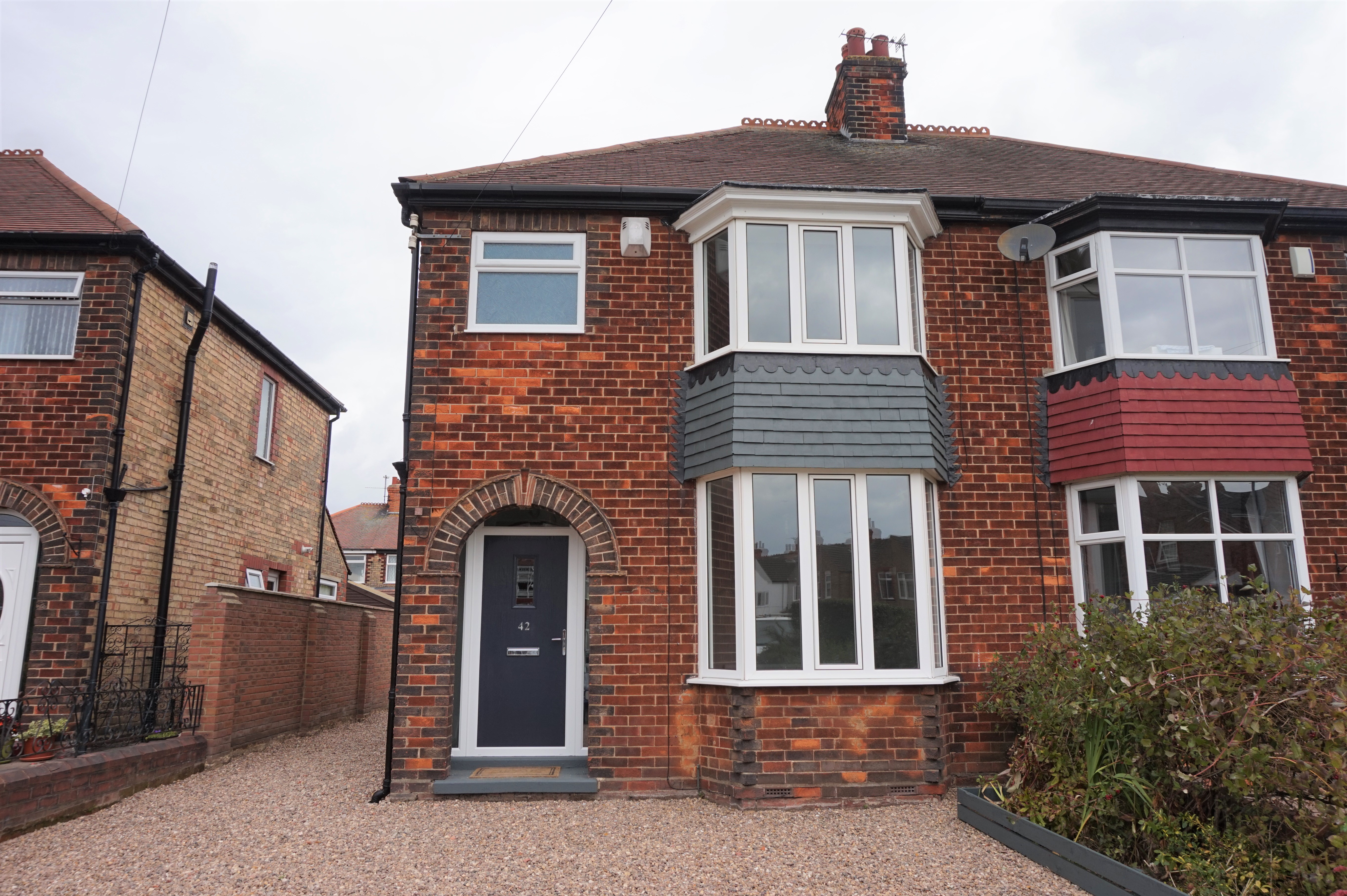 3 bedroom semi-detached house for sale in Bramhall Street, Cleethorpes ...
