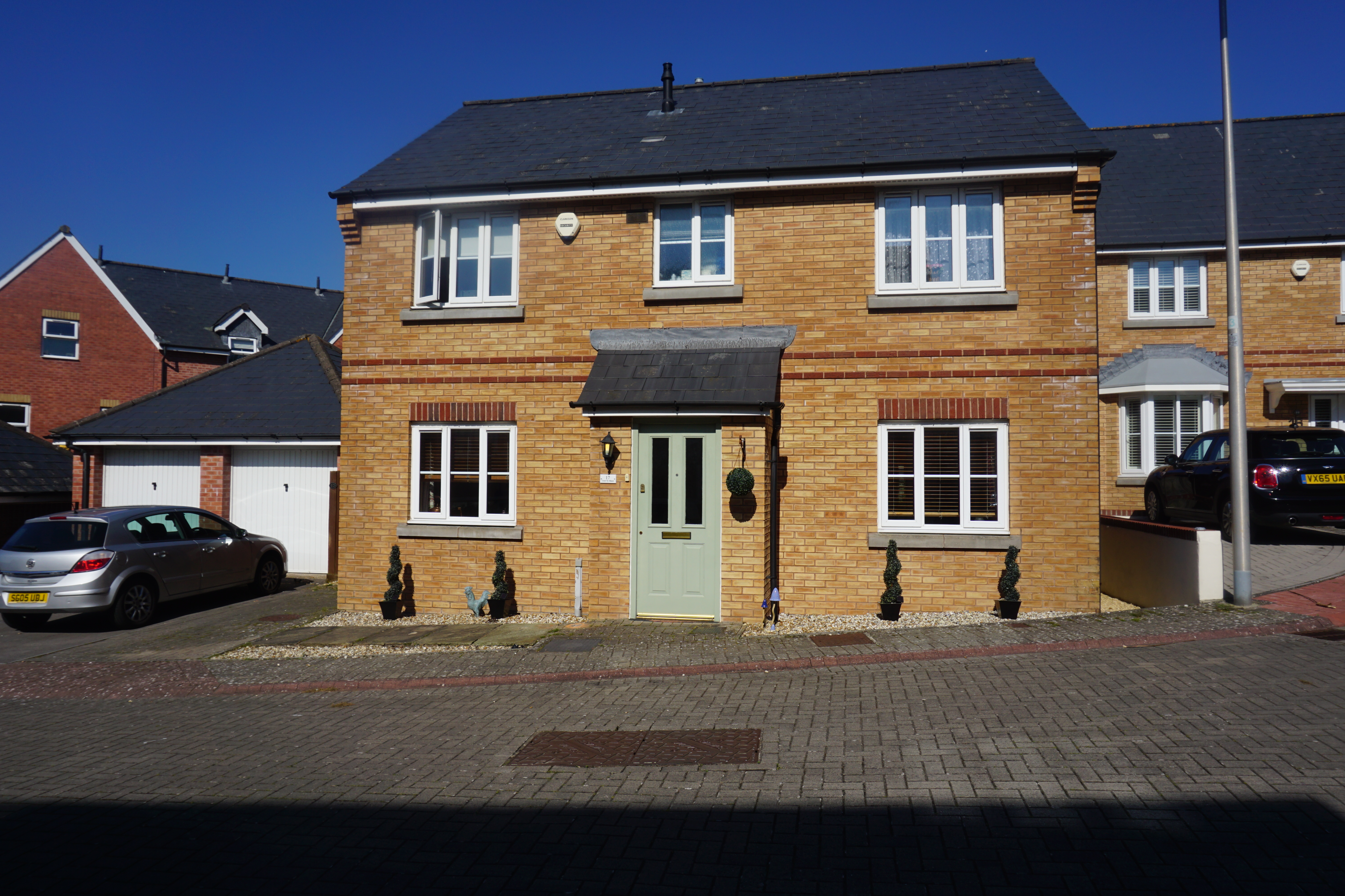 4 bedroom detached house for sale in Cwrt Ty Mawr, Penarth, CF64 3PZ
