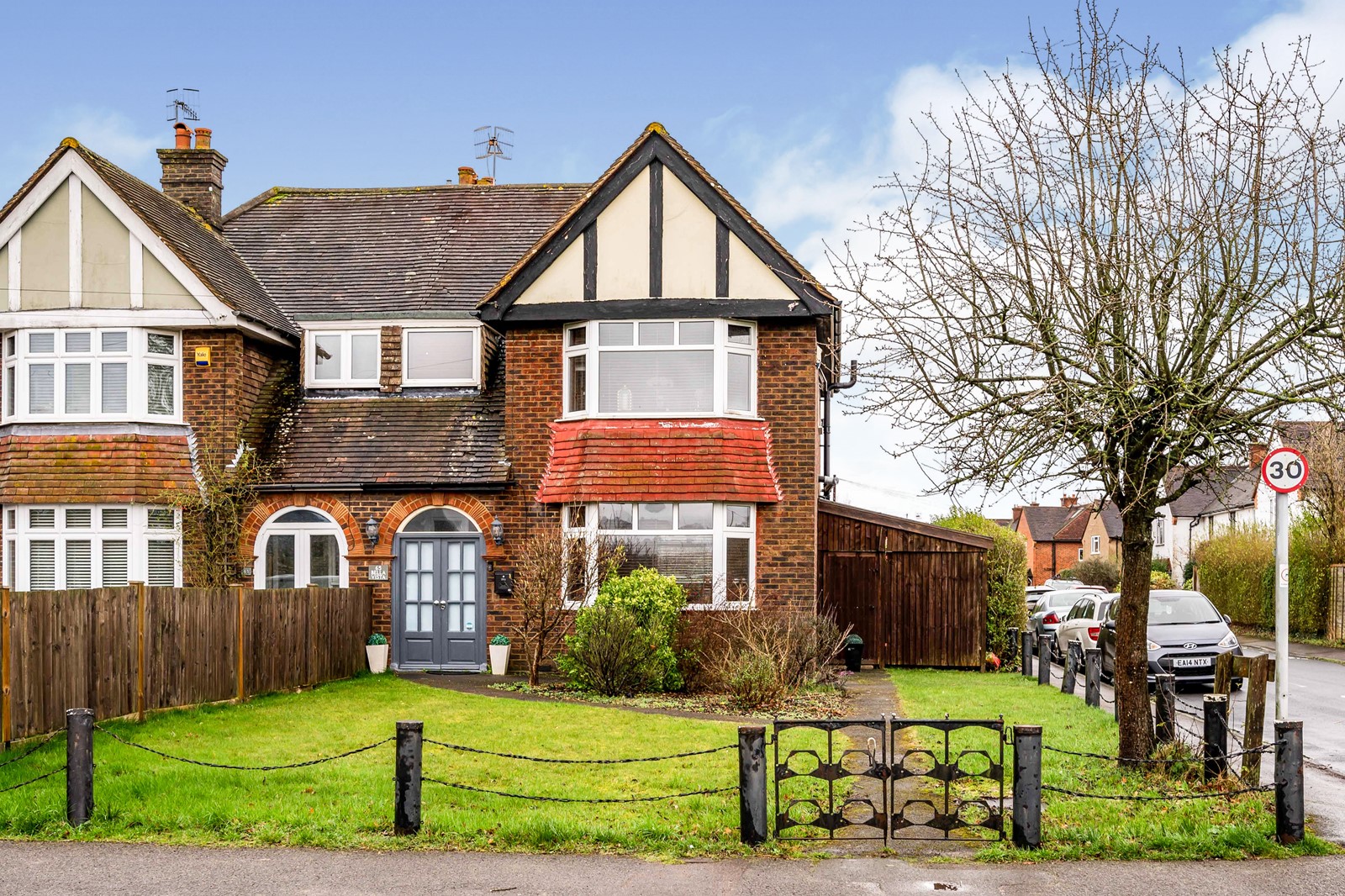 3 bedroom semi-detached house for sale in Middle Street, Betchworth ...