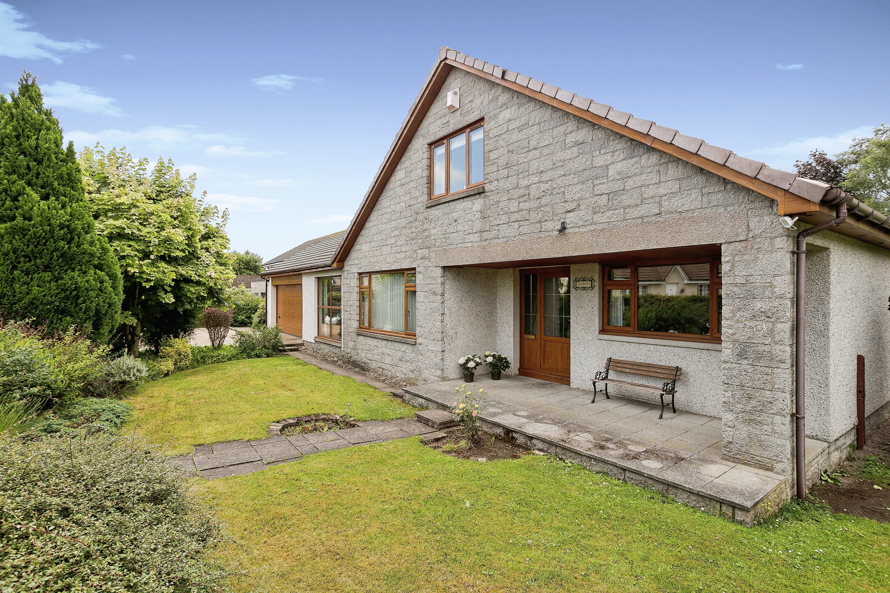 5 bedroom detached house for sale in Castle Road, Kintore, Inverurie ...