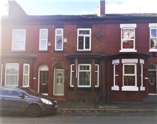 3 bedroom terraced house for sale in Fitzwarren Street, Salford, M6 5RS