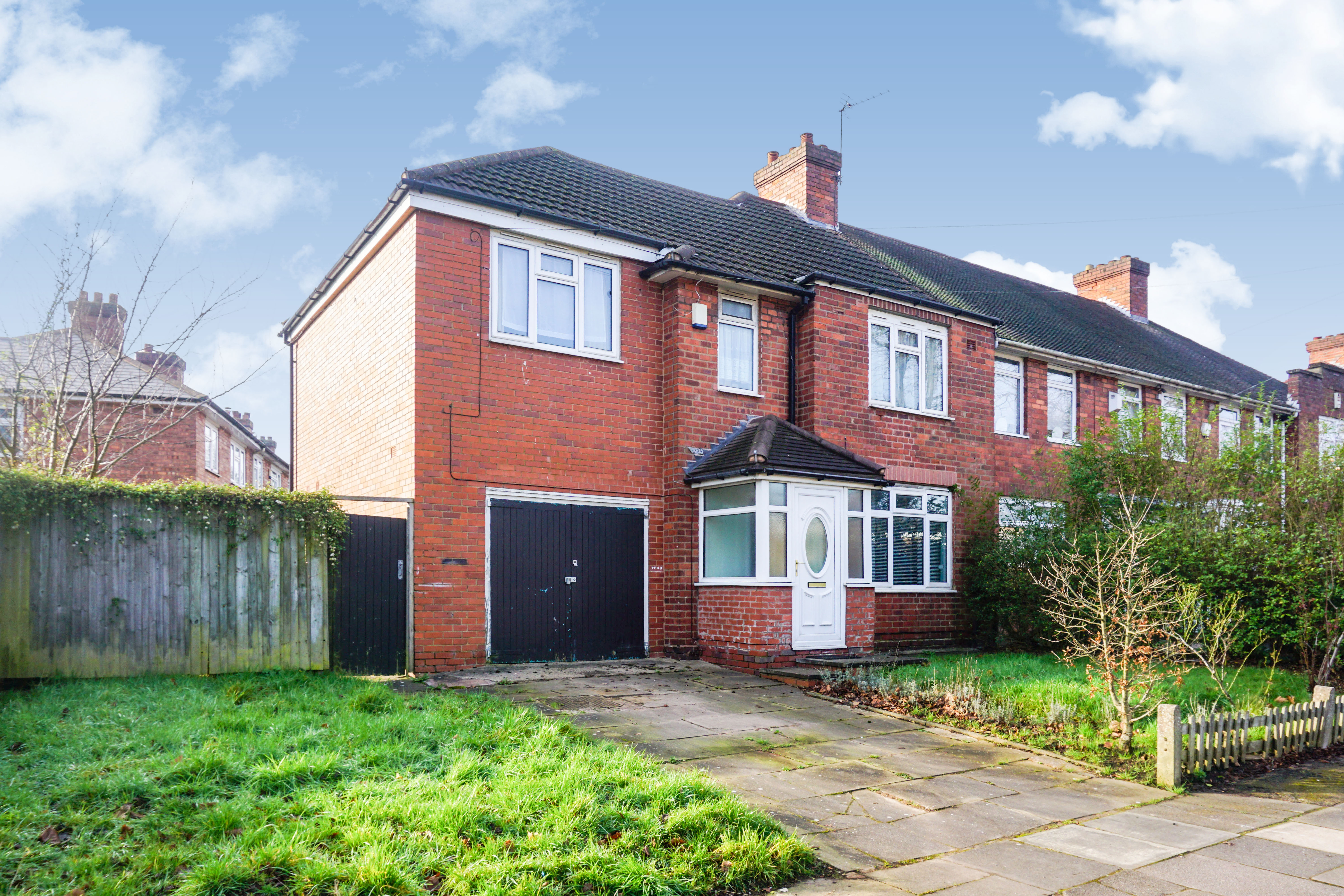 4 bedroom semi-detached house for sale in Lakey Lane, Birmingham, B28 8RX