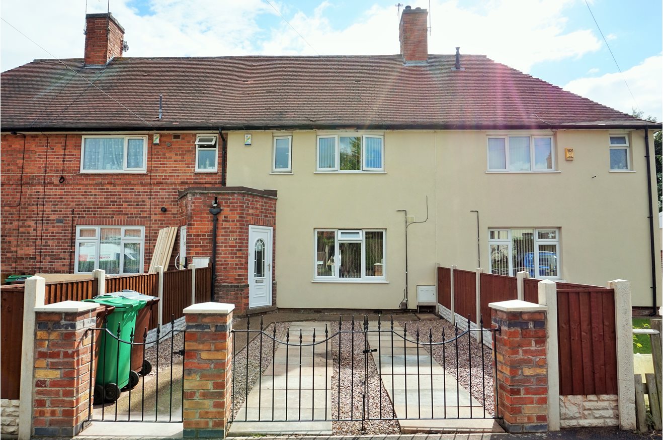 3 bedroom terraced house for sale in Minver Crescent, Aspley, NG8 5PN