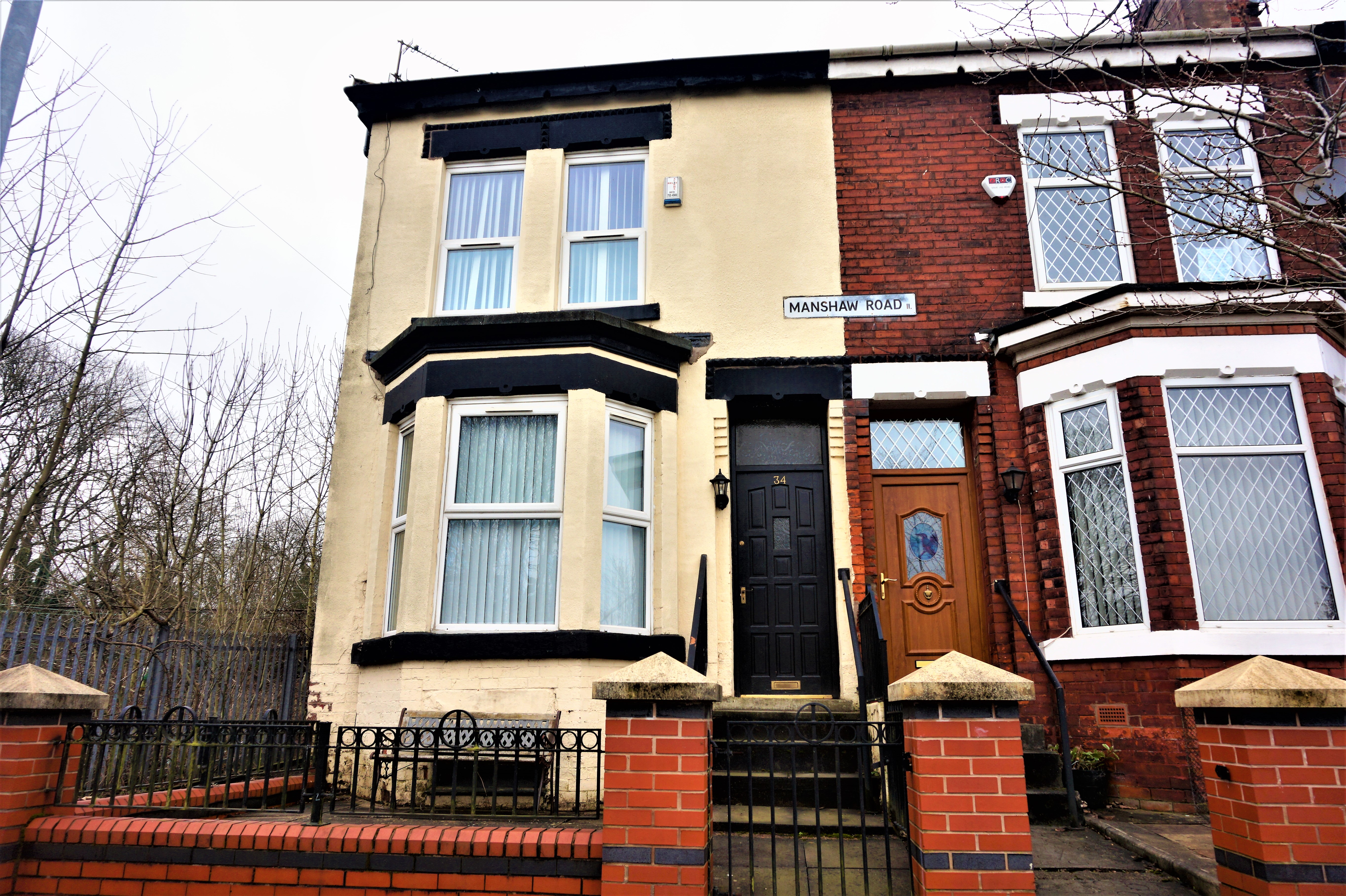 3 bedroom end of terrace house for sale in Manshaw Road, Manchester ...