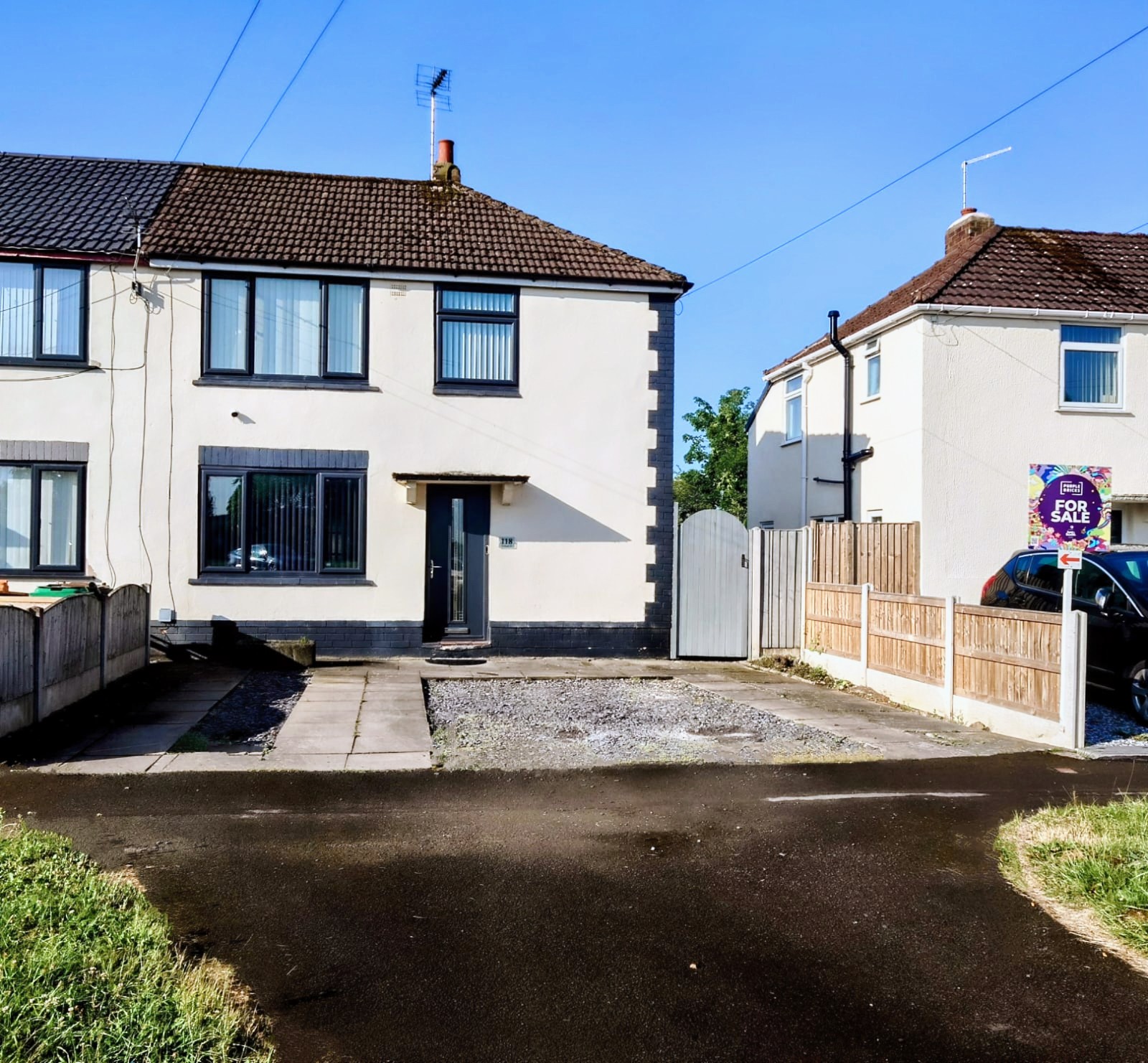 3 bedroom semi-detached house for sale in Holland Street, Crewe, CW1 3SL