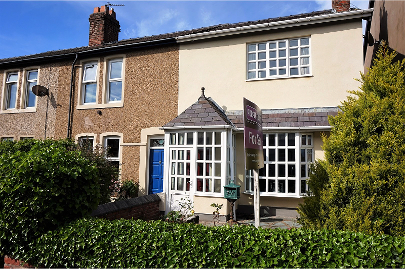 3 bedroom end of terrace house for sale in Holmefield Road, Lytham St ...