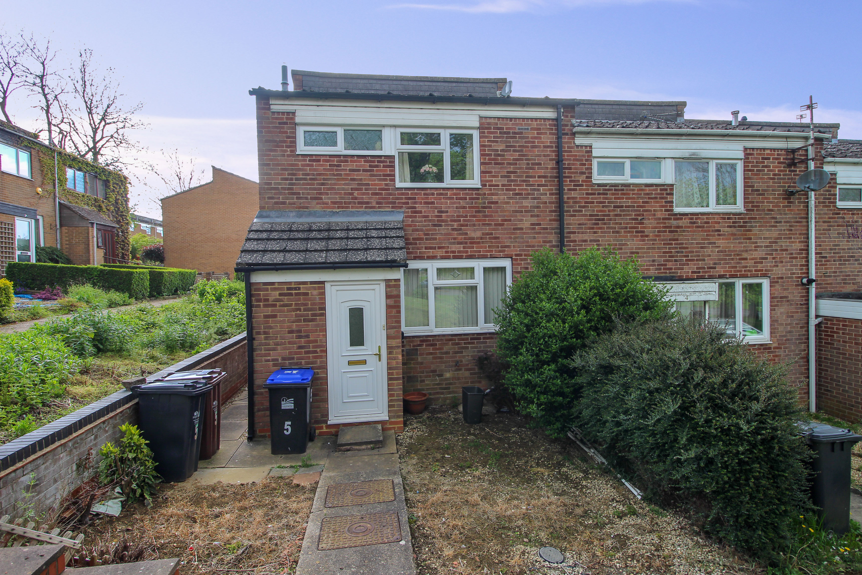 3 bedroom end of terrace house for sale in The Medway, The Grange ...
