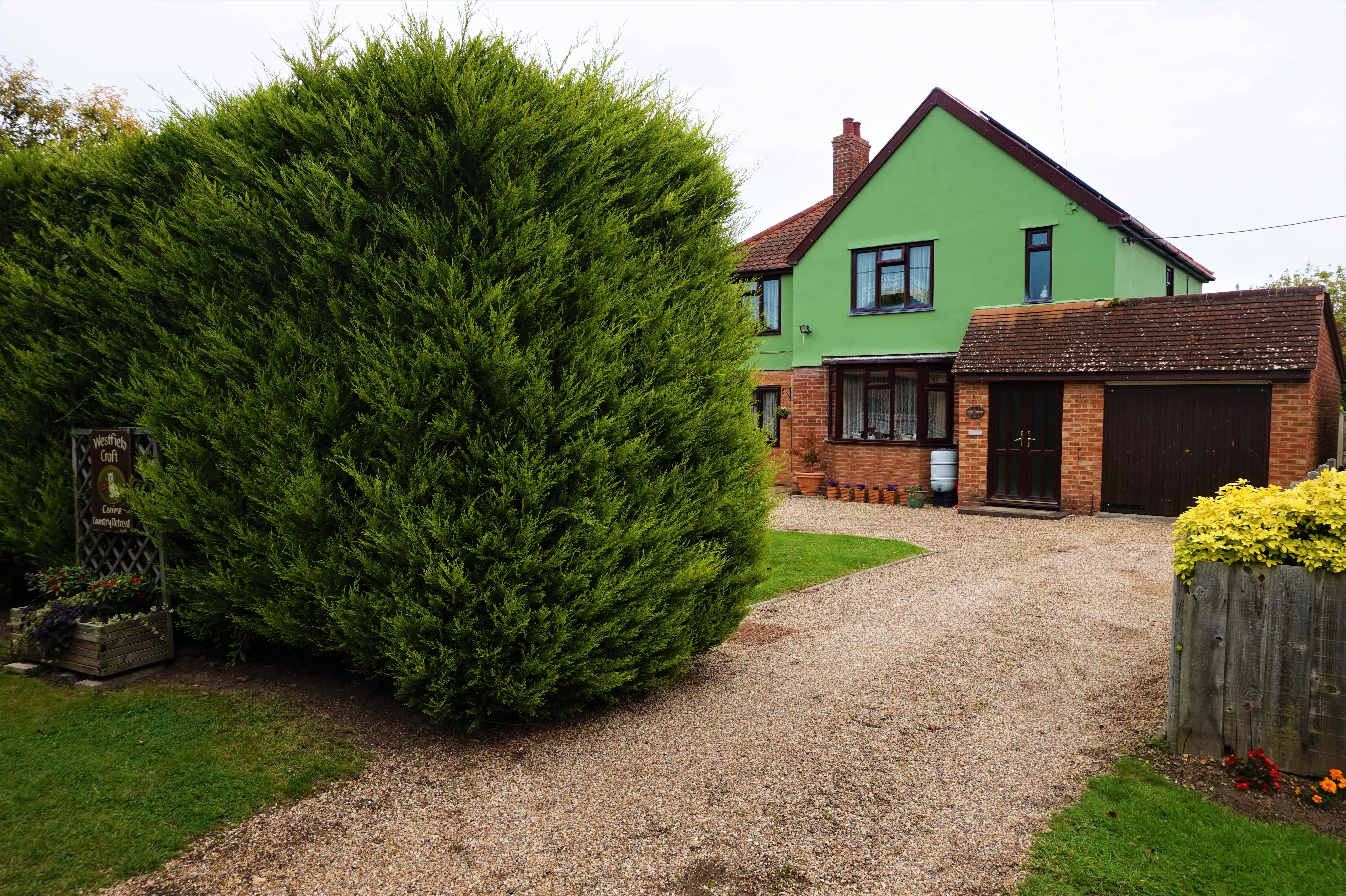 3 bedroom detached house for sale in The Heath, Dedham, Dedham, CO7 6BT