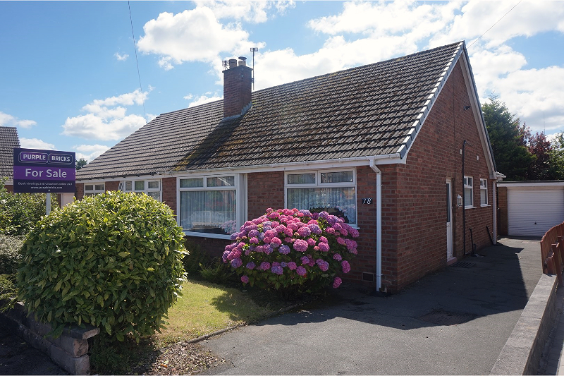 2 bedroom bungalow for sale in Winchester Drive, Poulton-le-fylde, FY6 7PS