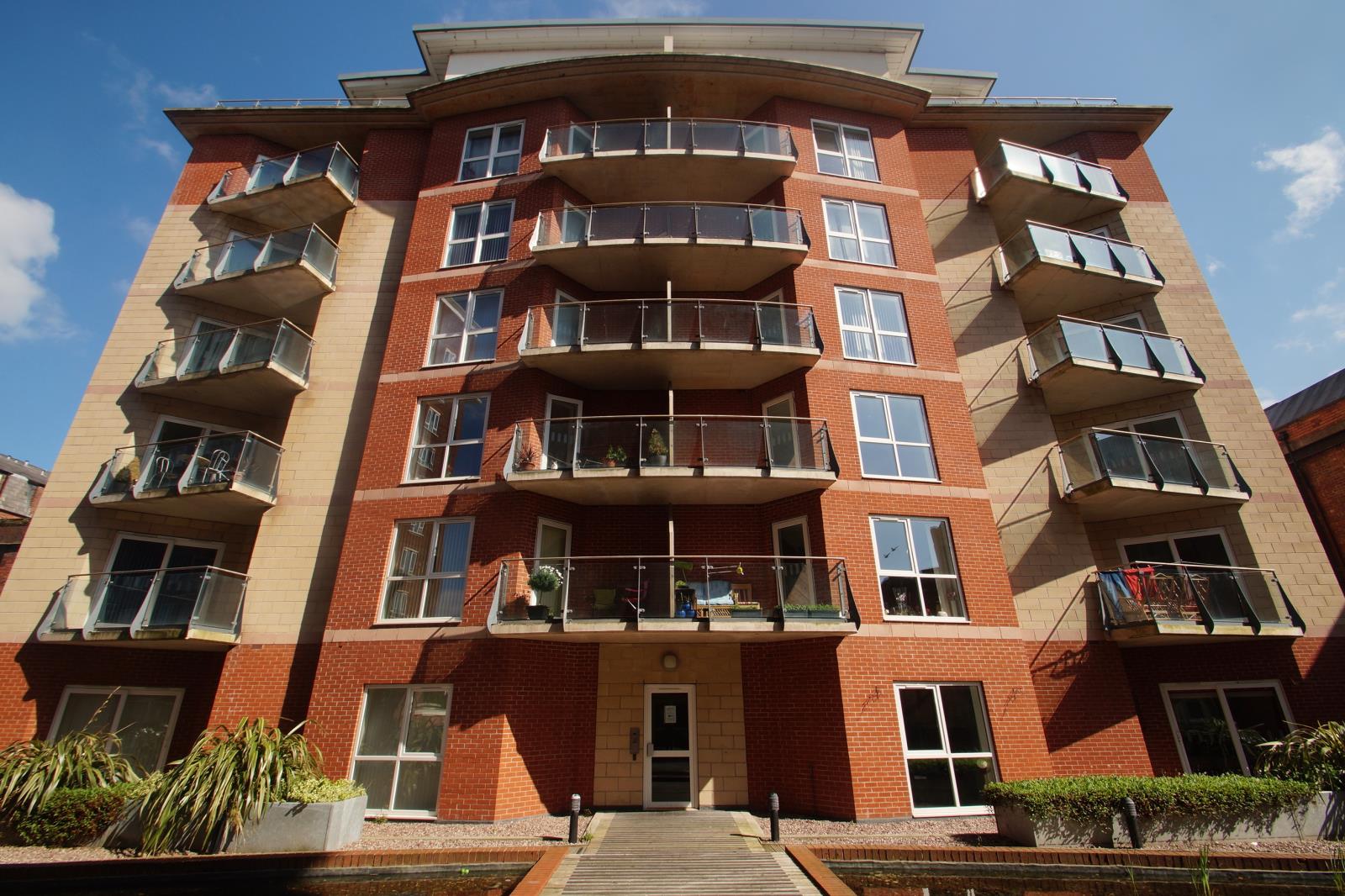 2 bedroom apartment to rent in 188 Lord Street, Southport, PR9 0QG