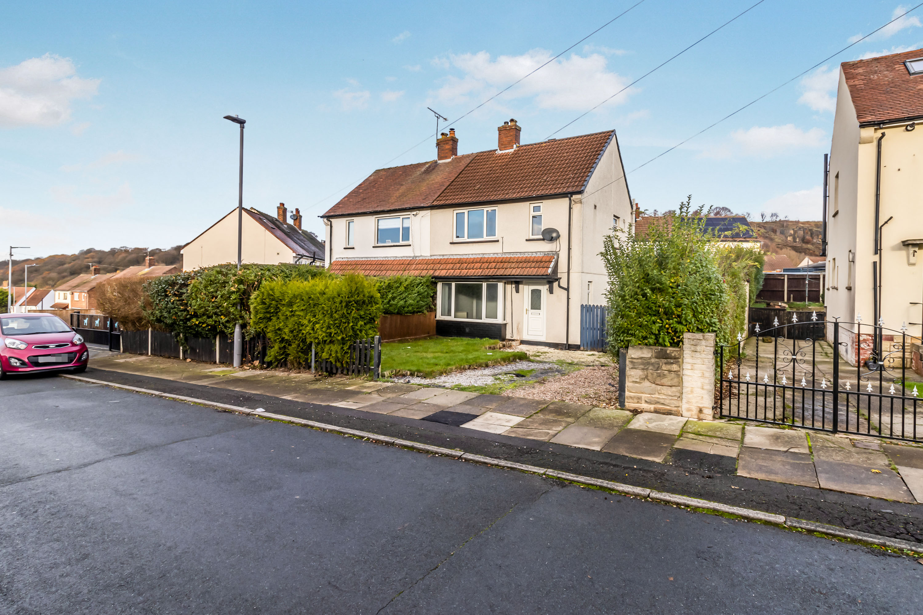 3 bedroom semi-detached house for sale in Central Avenue, Baildon, BD17 7NS