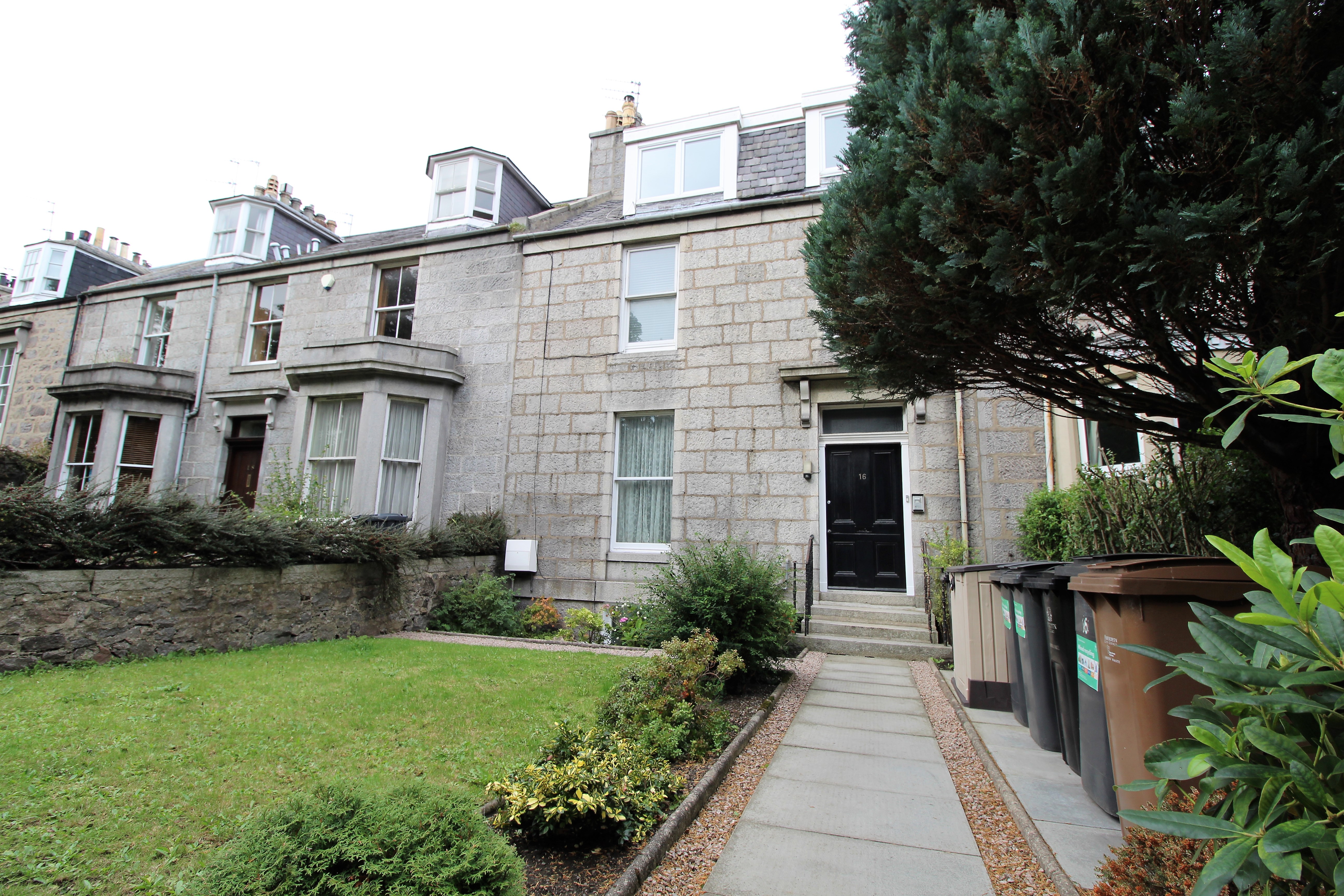 1 bedroom flat for sale in Ferryhill Place, Aberdeen, AB11 7SE