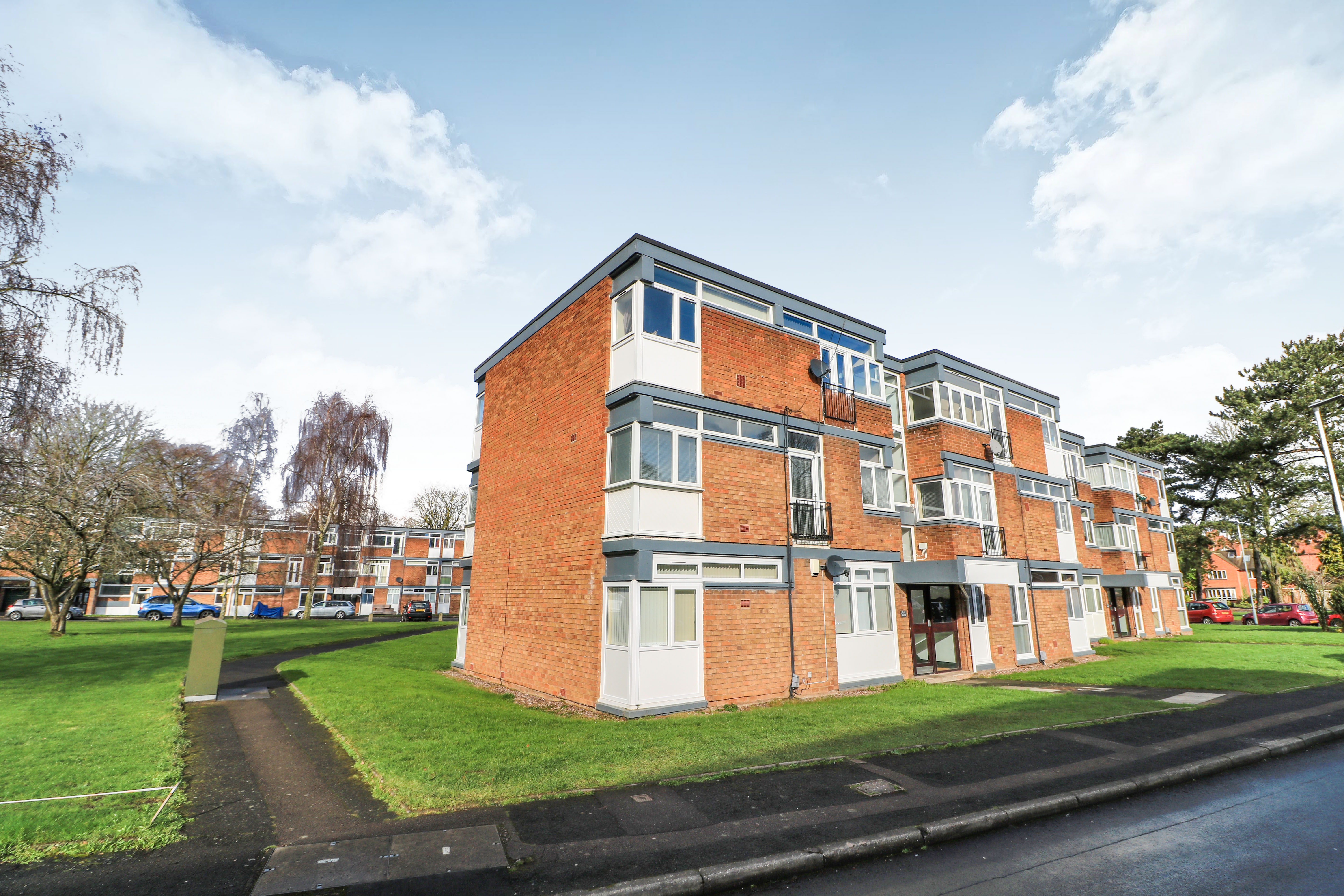 2 bedroom apartment for sale in The Lindens, Newbridge, Wolverhampton ...