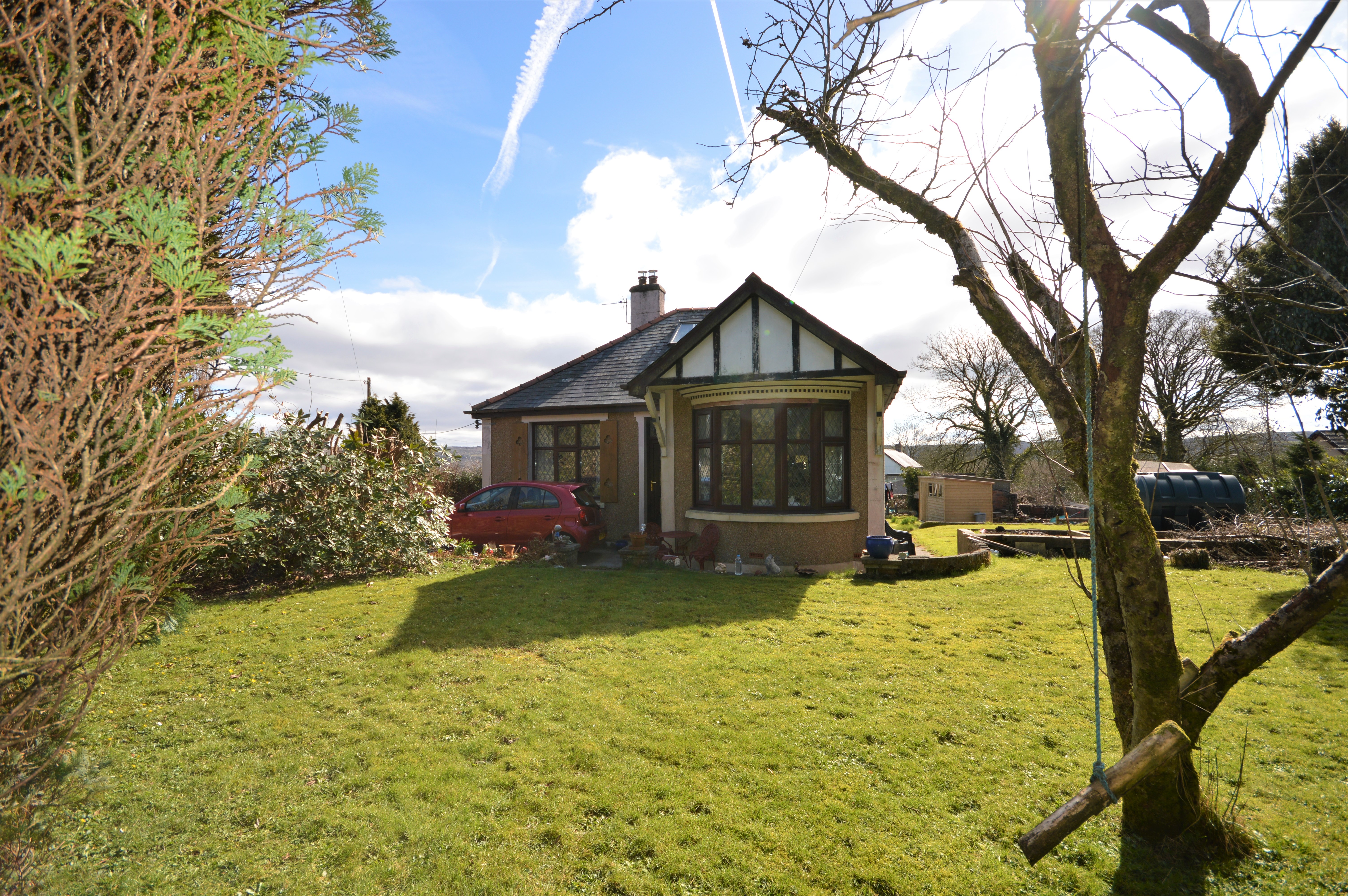 3 bedroom detached bungalow for sale in Drefach, Llanelli, SA14 7BP