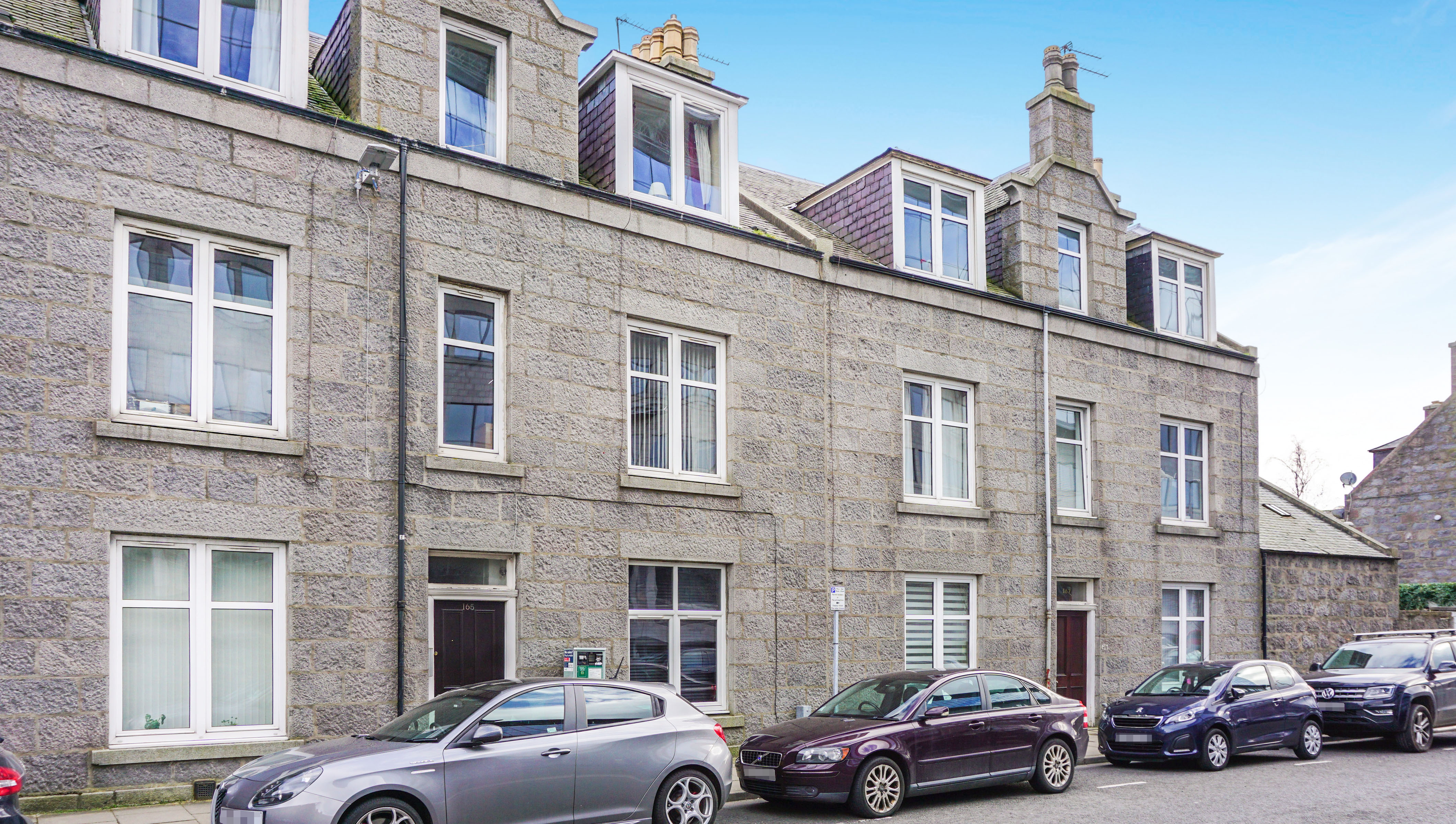2 bedroom flat for sale in Hardgate, Aberdeen, AB11 6XQ