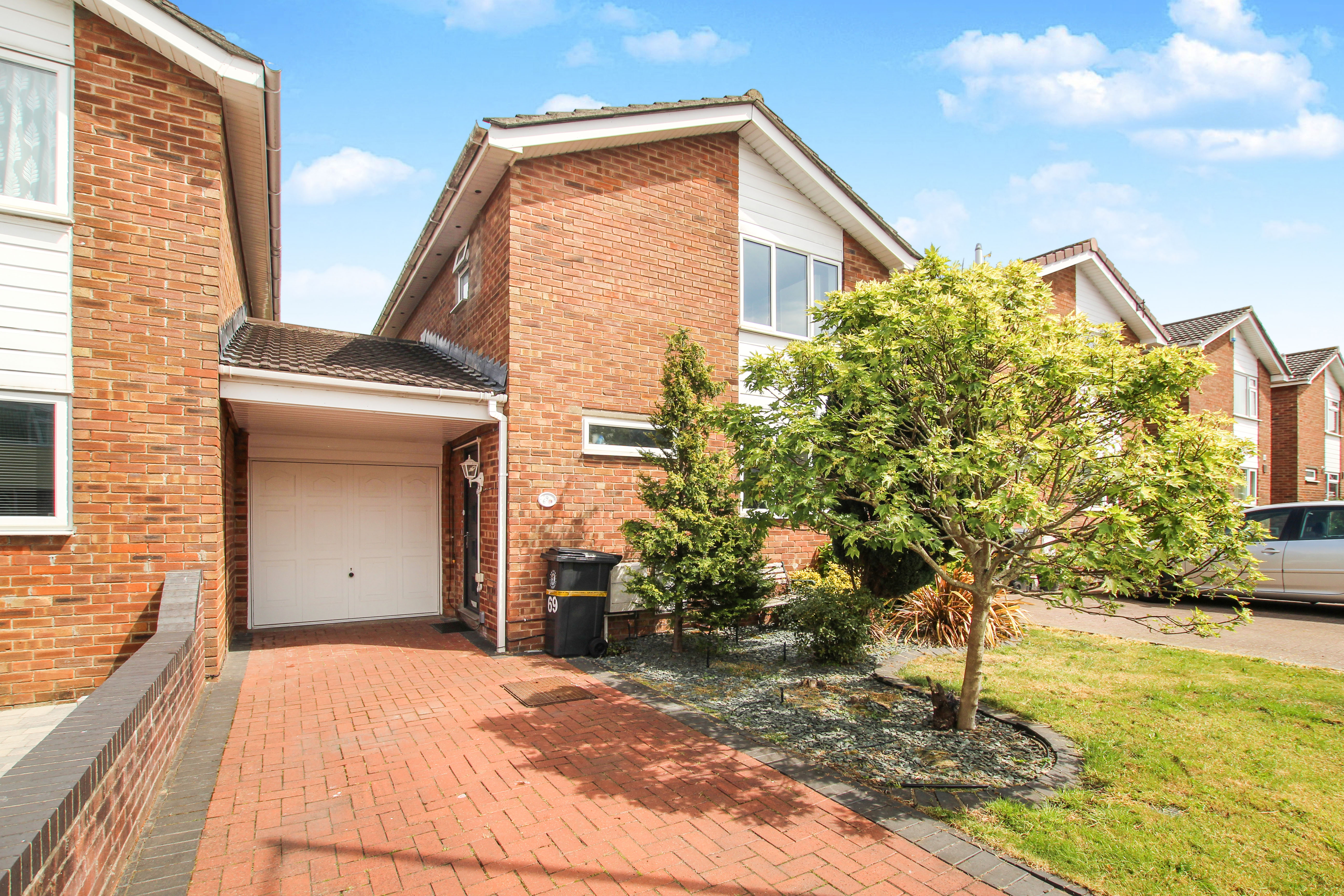 3 bedroom link detached house for sale in Meadowside Drive, Whitchurch ...