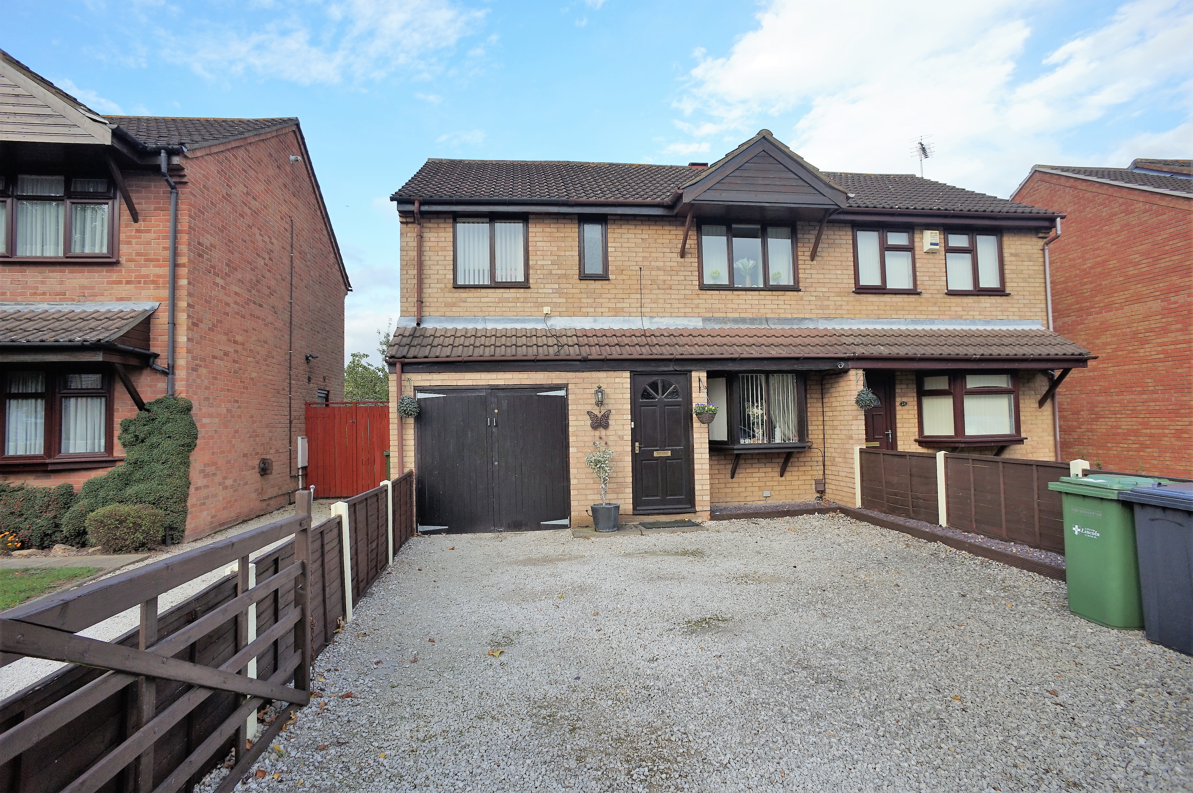 3 bedroom semi-detached house for sale in Aldergrove Crescent ...