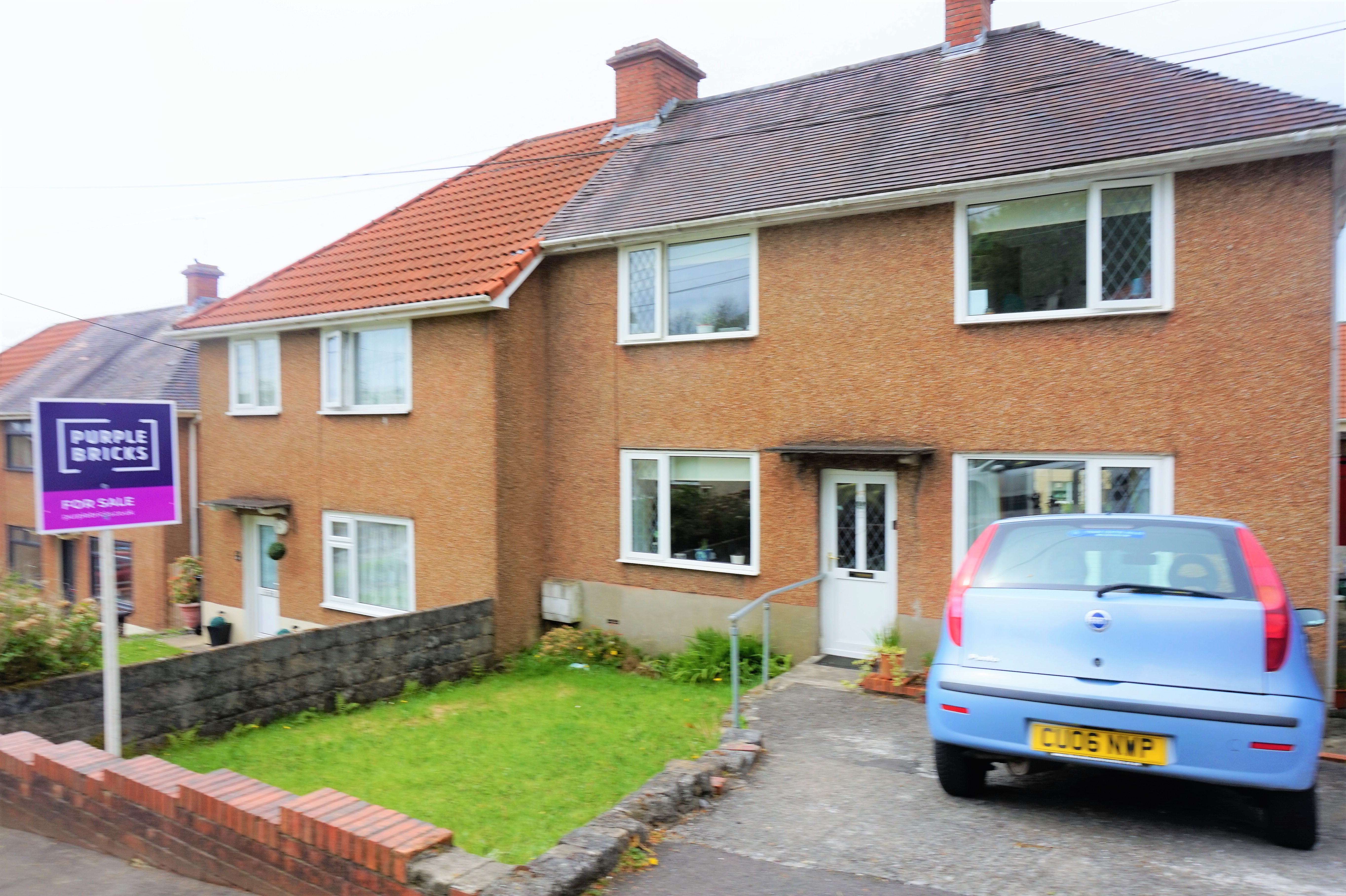 3 bedroom semi-detached house for sale in Gwyrddgoed Road, Pontardawe ...