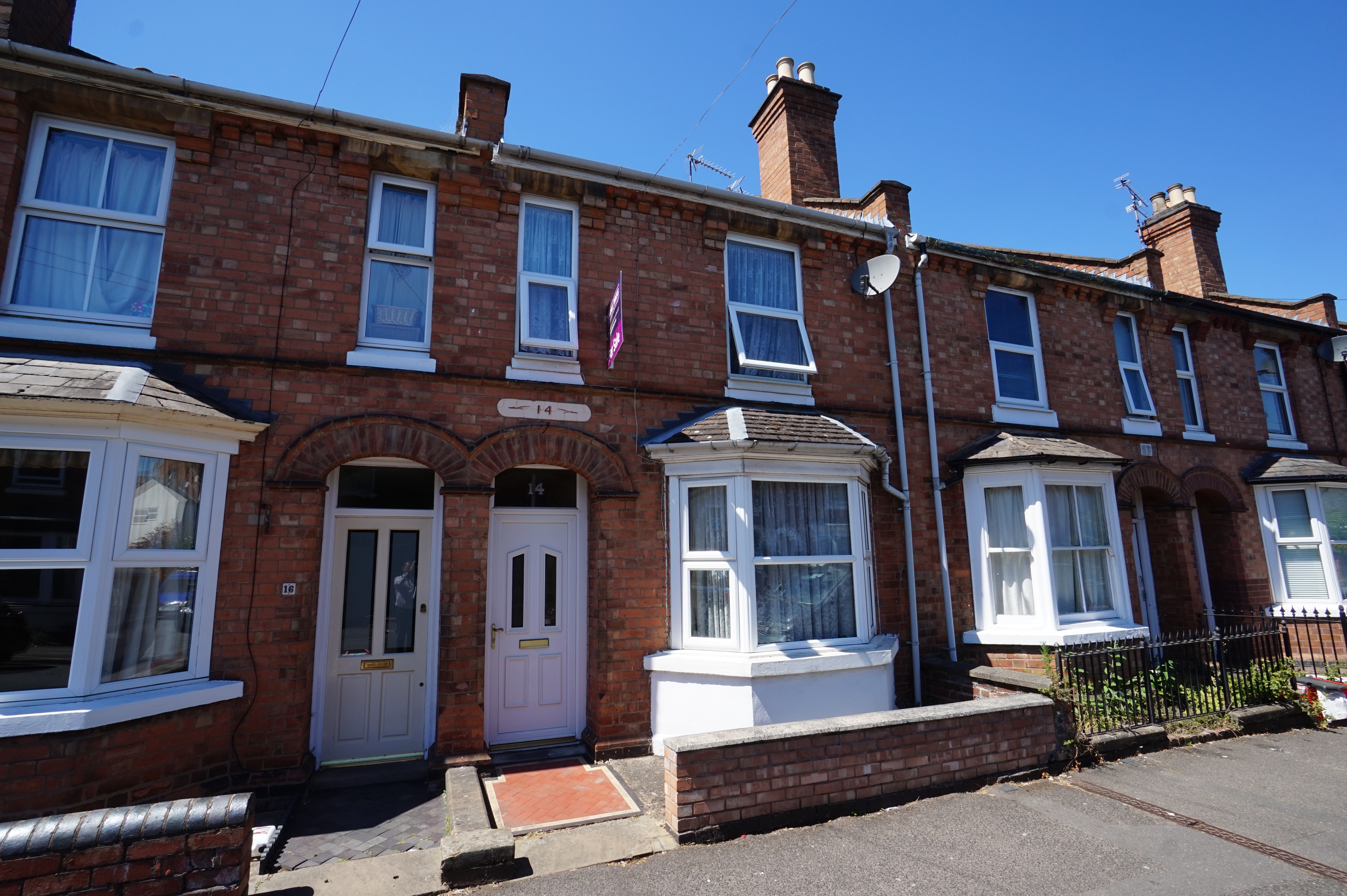 2 bedroom terraced house for sale in Clapham Terrace, Leamington Spa ...