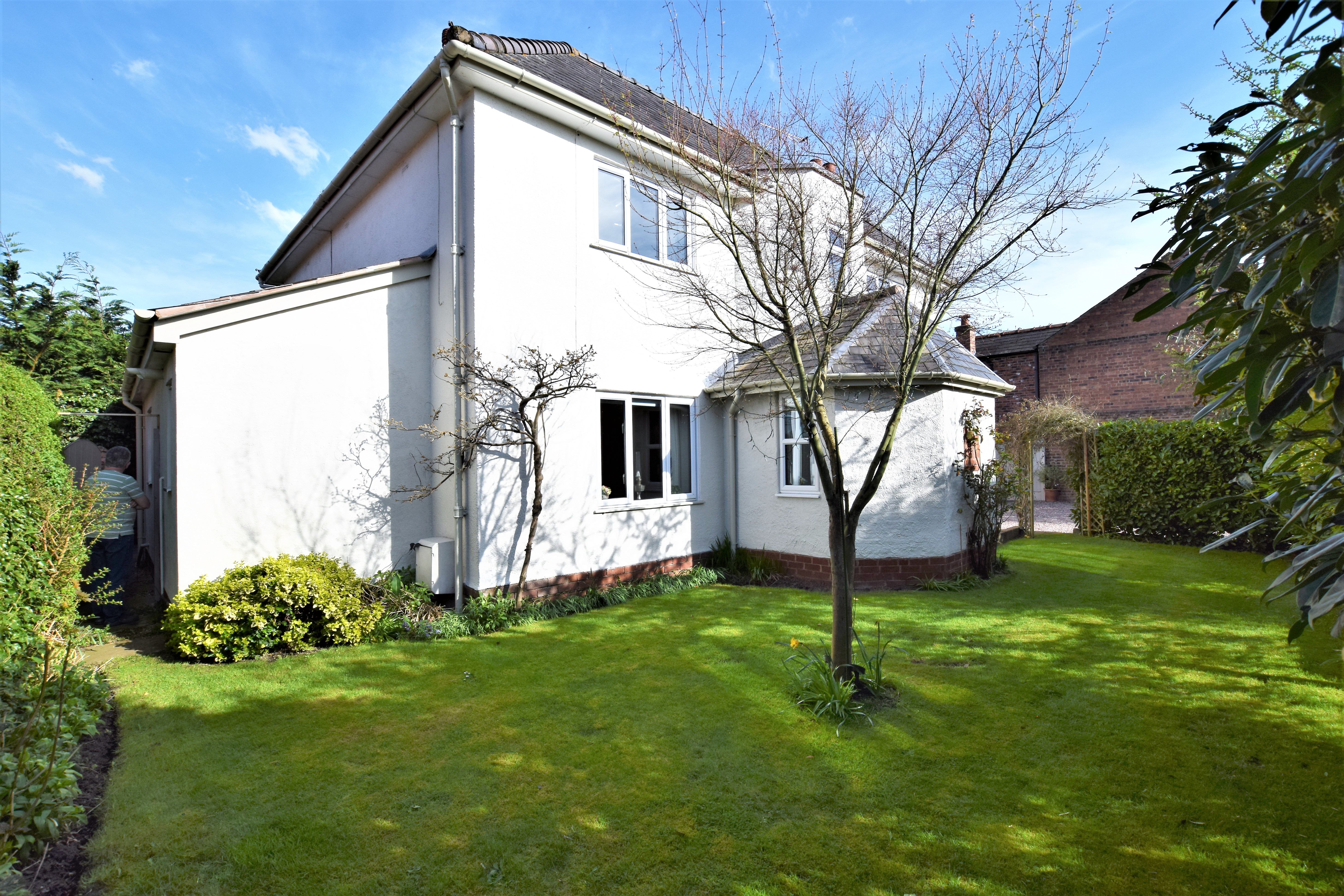 4 bedroom detached house for sale in Green Street, Holt, LL13 9JF