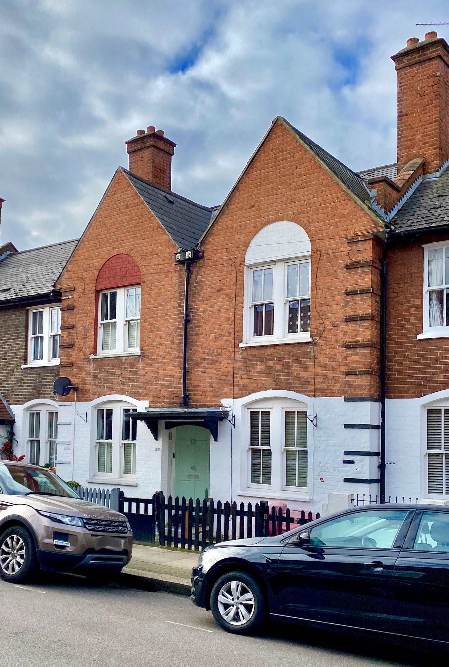2 bedroom terraced house for sale in Derinton Road, Tooting, SW17 8HX
