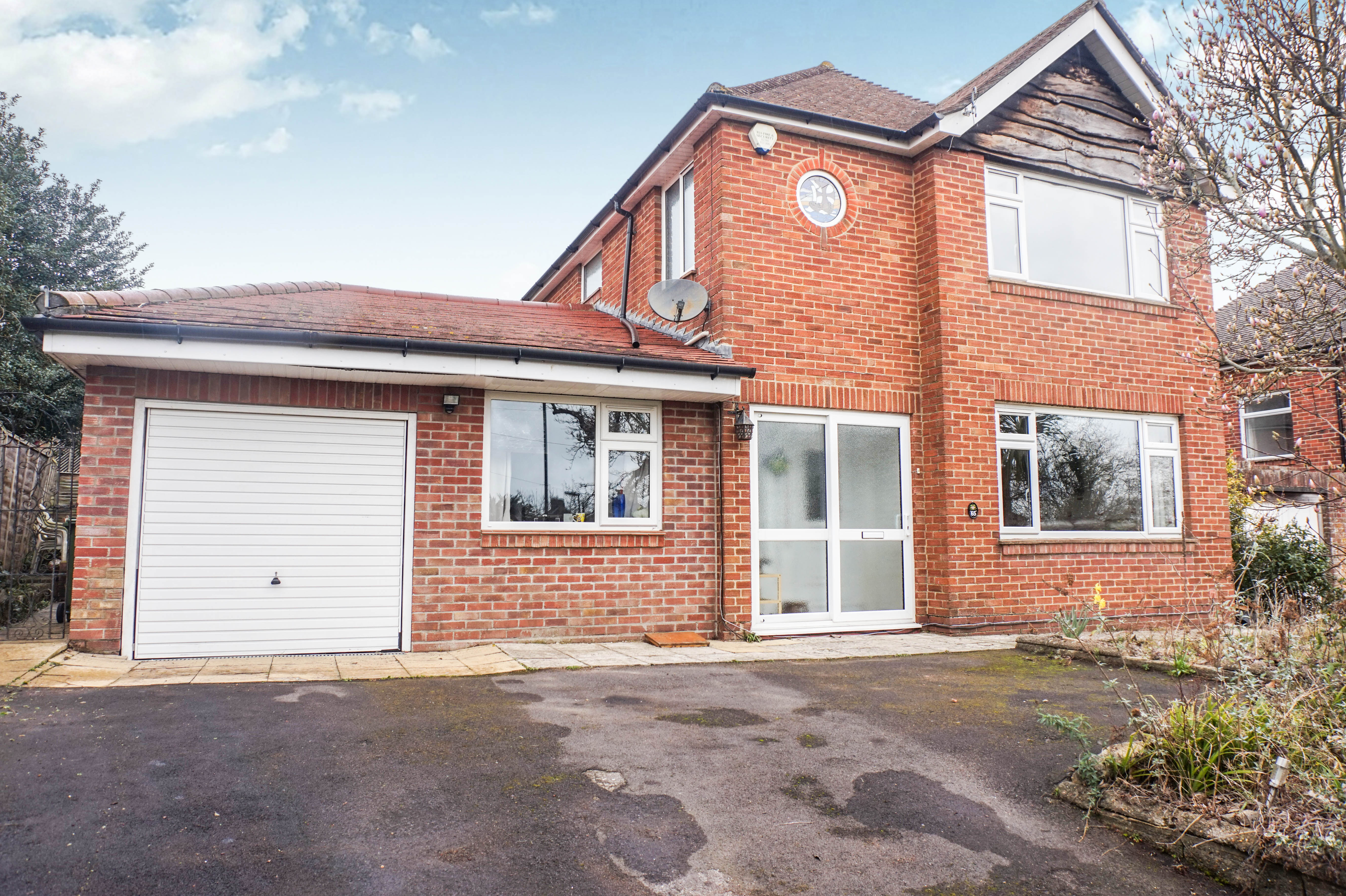 4 bedroom detached house for sale in Stoneham Lane Swaythling ...