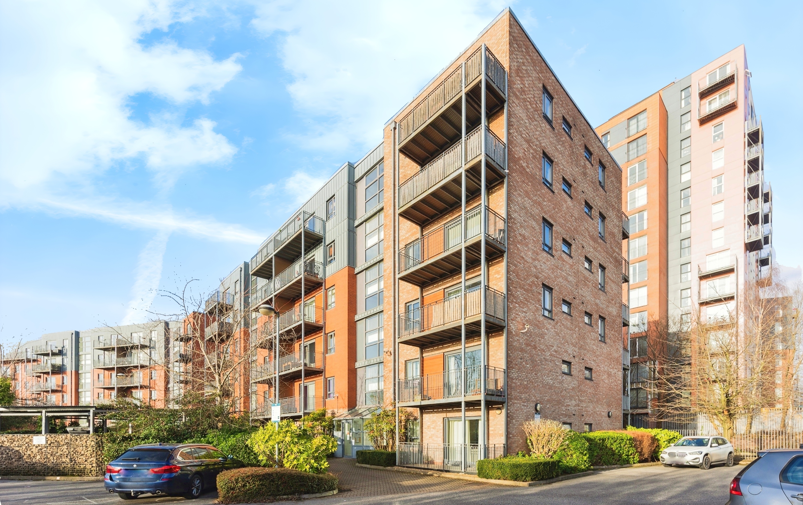 2 bedroom flat for sale in 6 The Waterfront, Manchester, M11 4AY