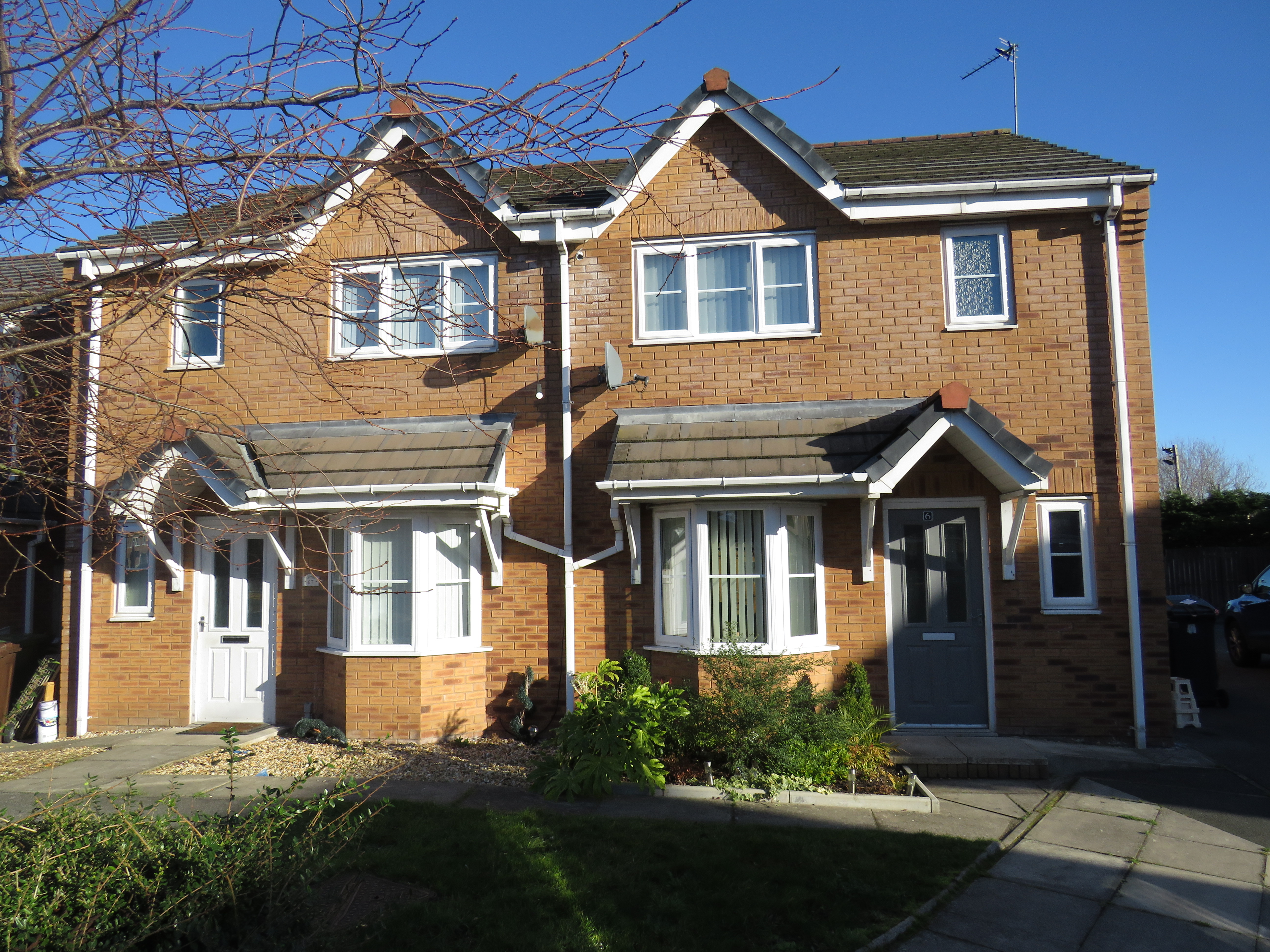 3 bedroom semi-detached house for sale in Lunt Avenue, Bootle, L30 1RT