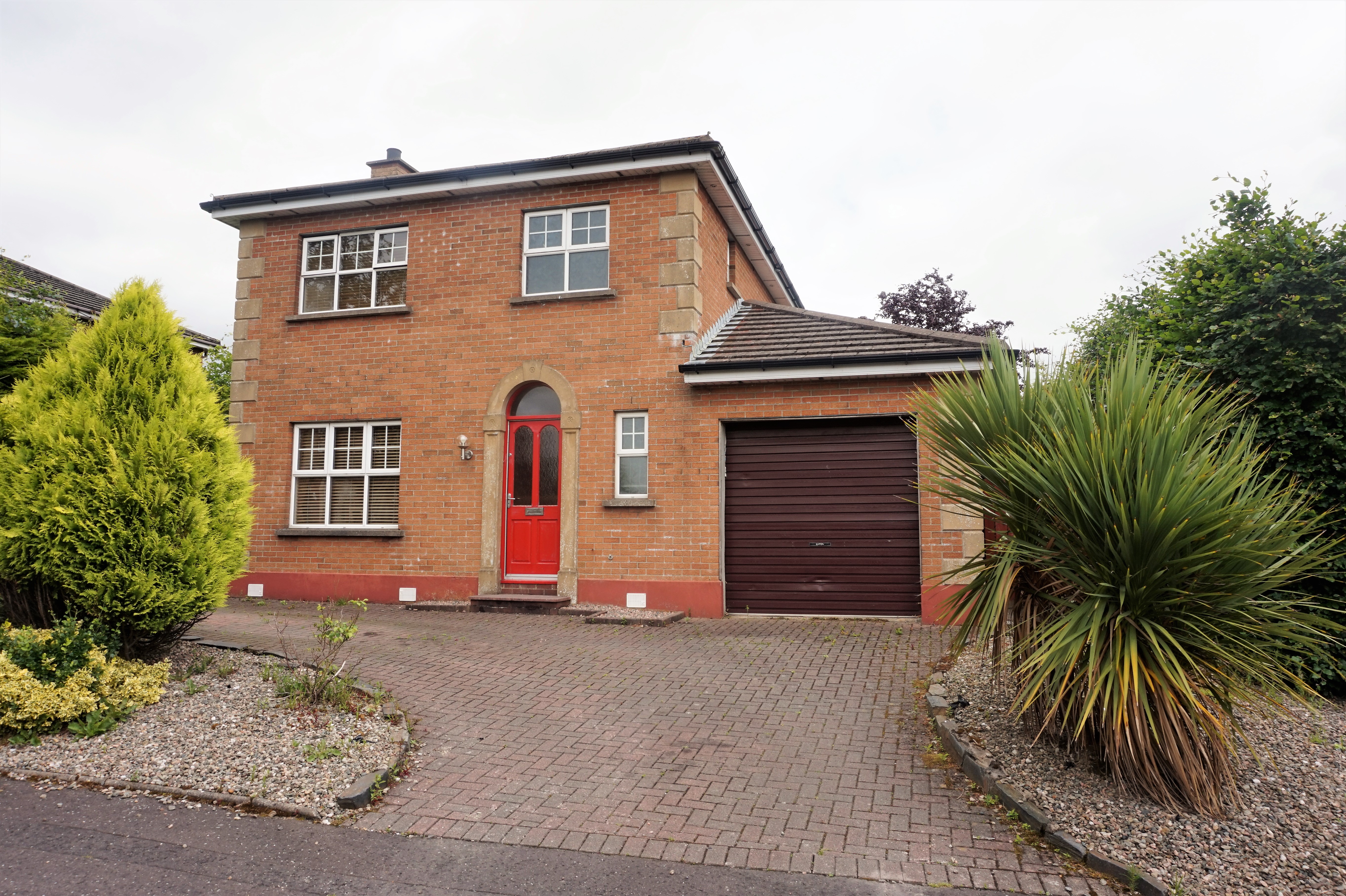 3 bedroom detached house for sale in Knightsbridge, Derry / Londonderry ...