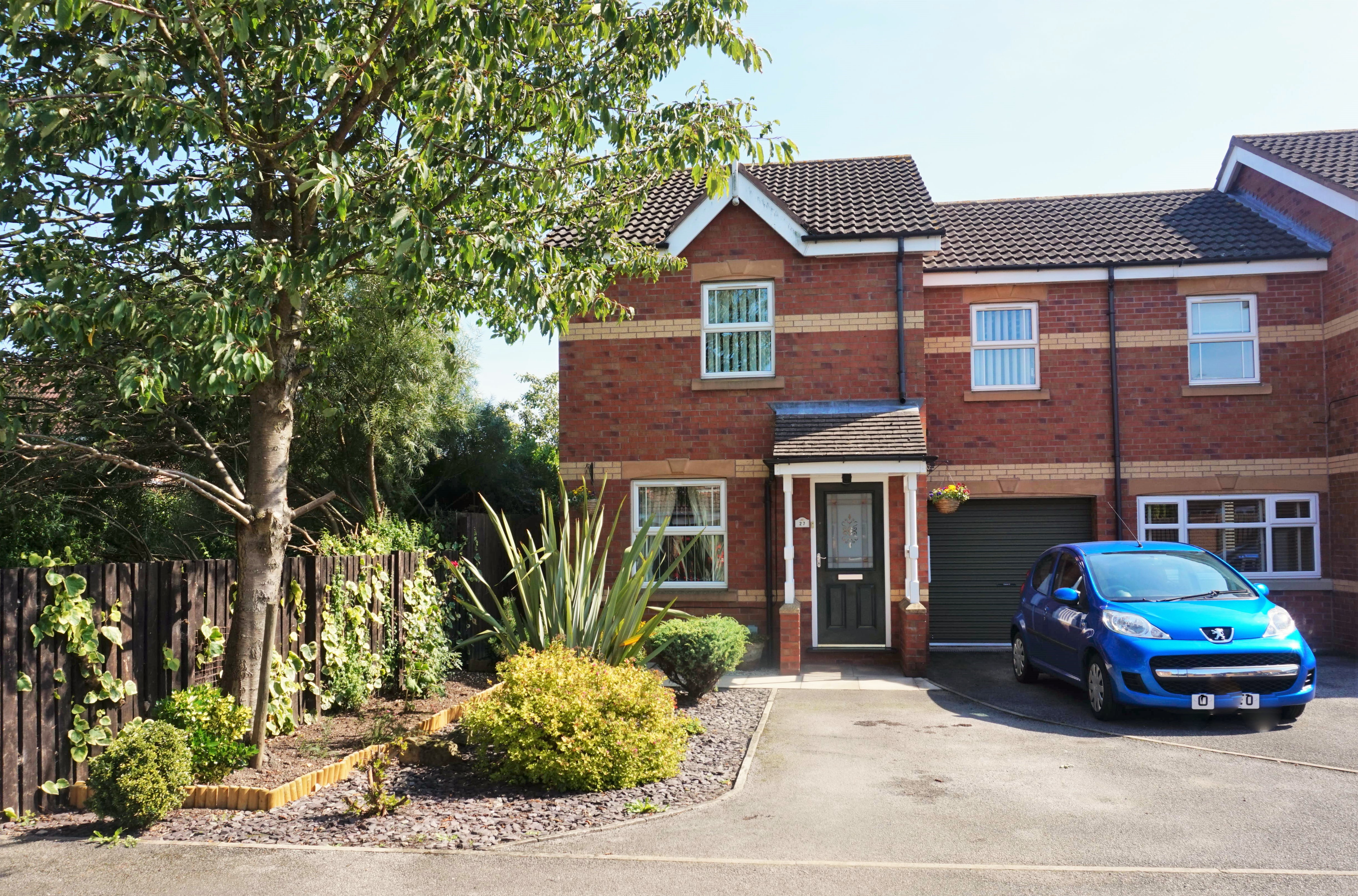 3 bedroom semi-detached house for sale in Lastingham, Elloughton , HU15 1SN