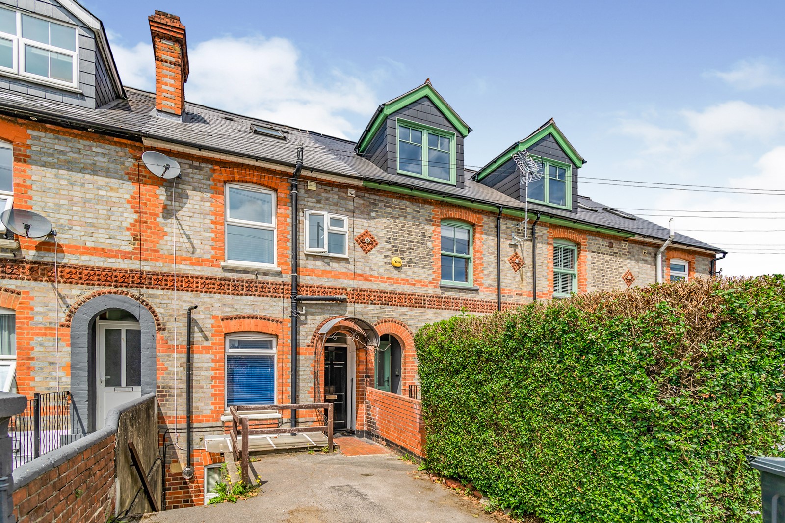 5 bedroom terraced house for sale in Addington Road, Reading, RG1 5PZ