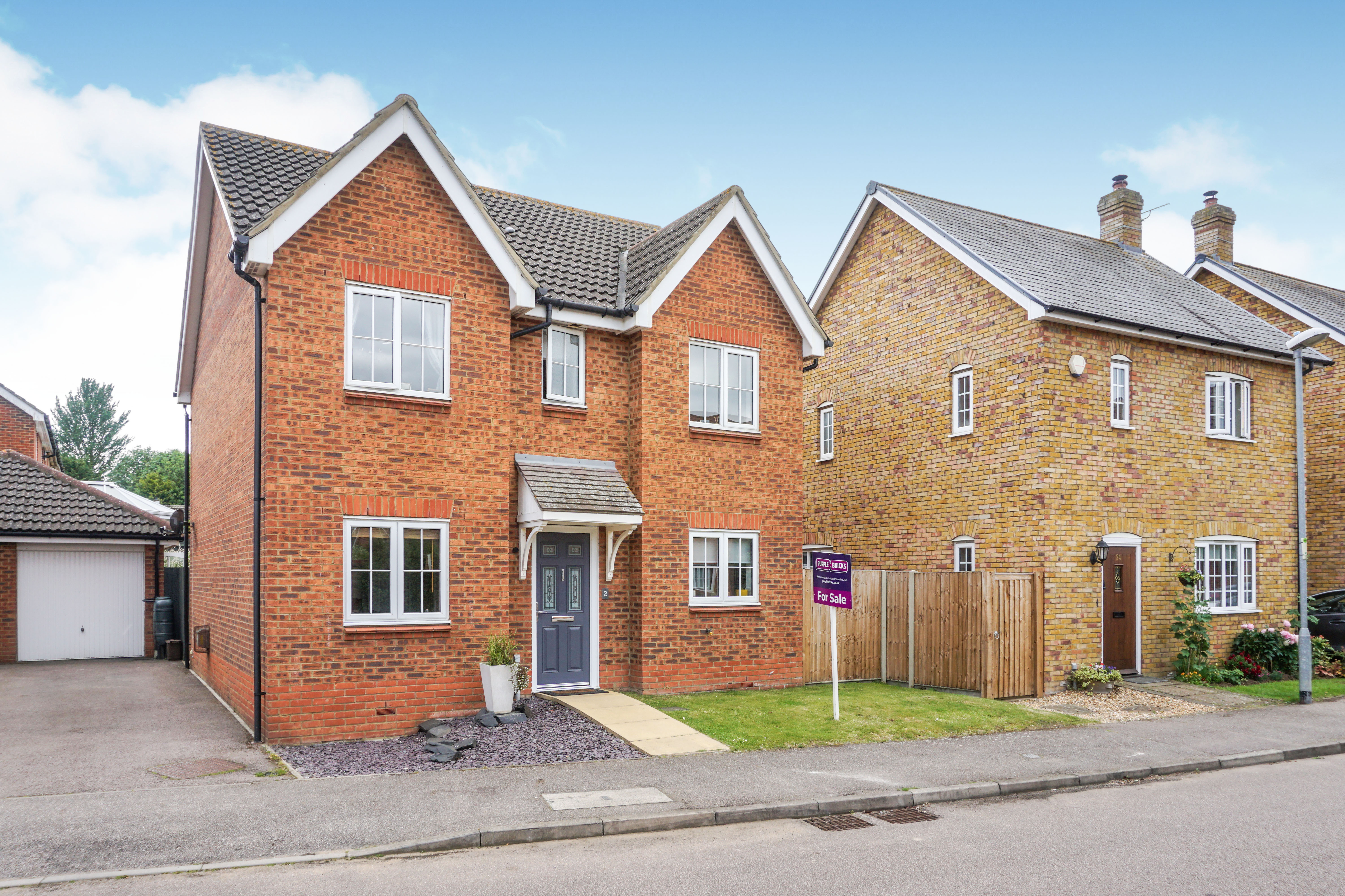 4 bedroom detached house for sale in Gregory Close, Meppershall ...