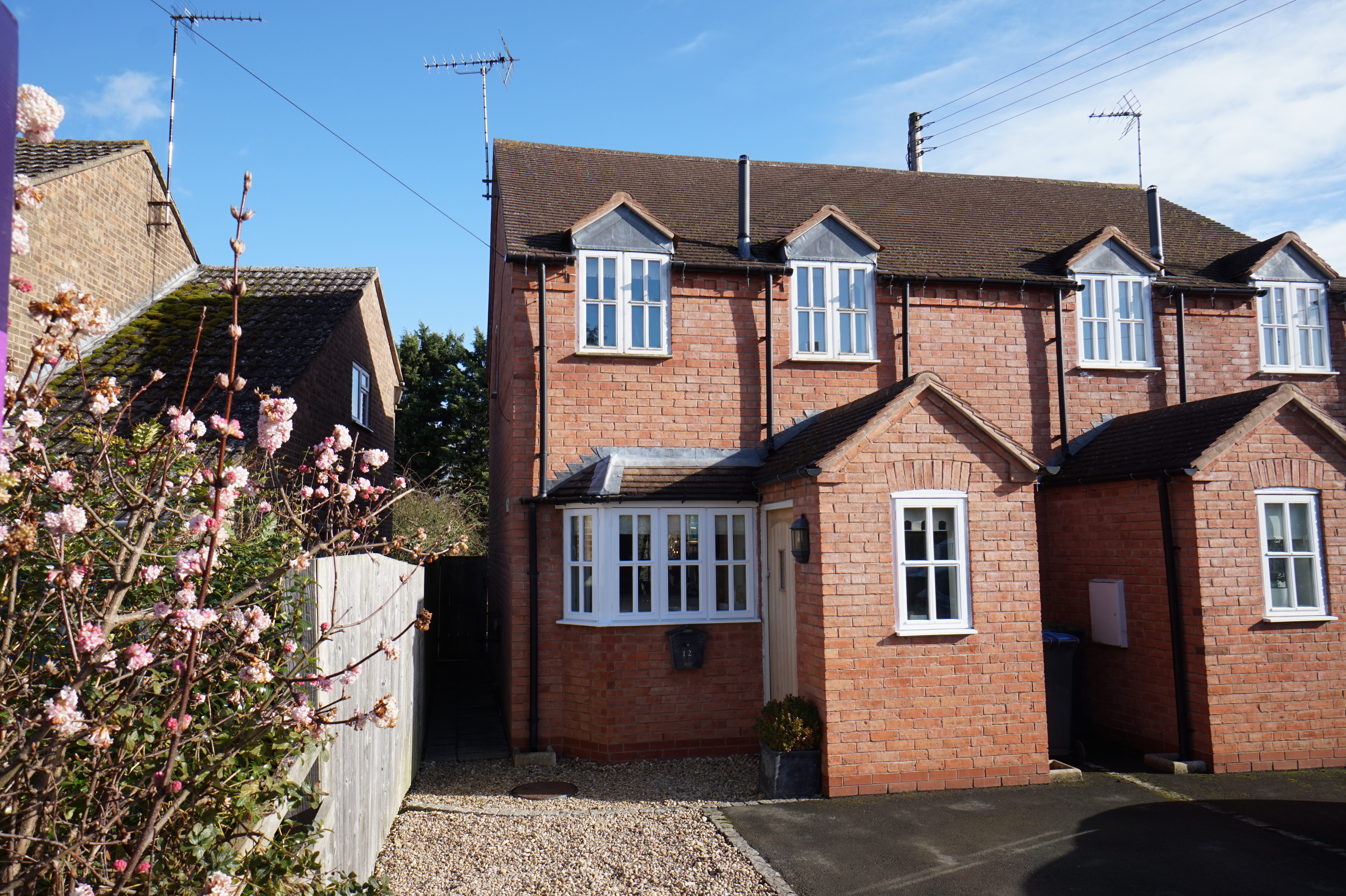2 bedroom semi-detached house for sale in Butlers Marston, Warwick ...