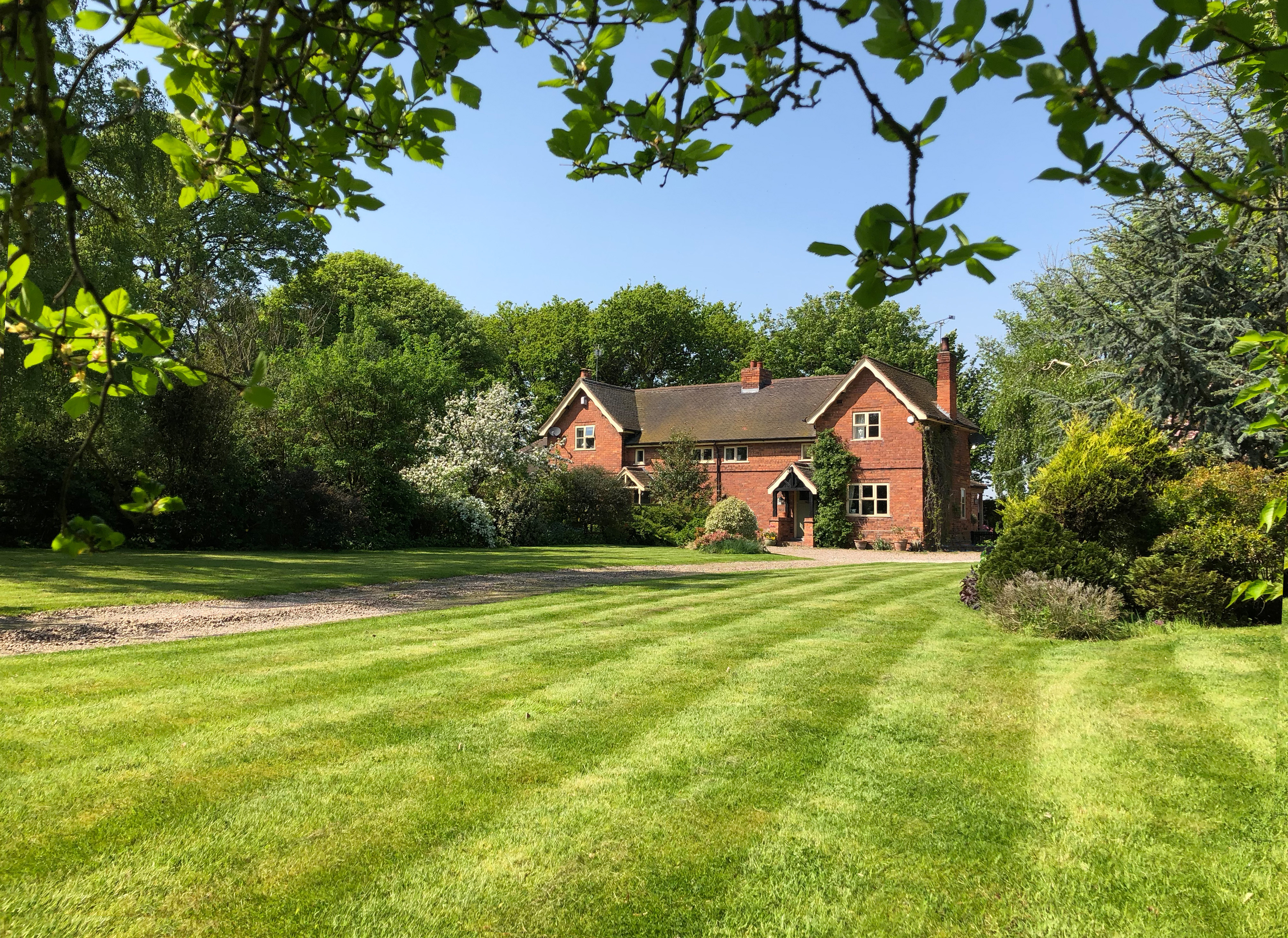 3 bedroom cottage for sale in Trinity Farm Cottages, Retford, DN22 8QW